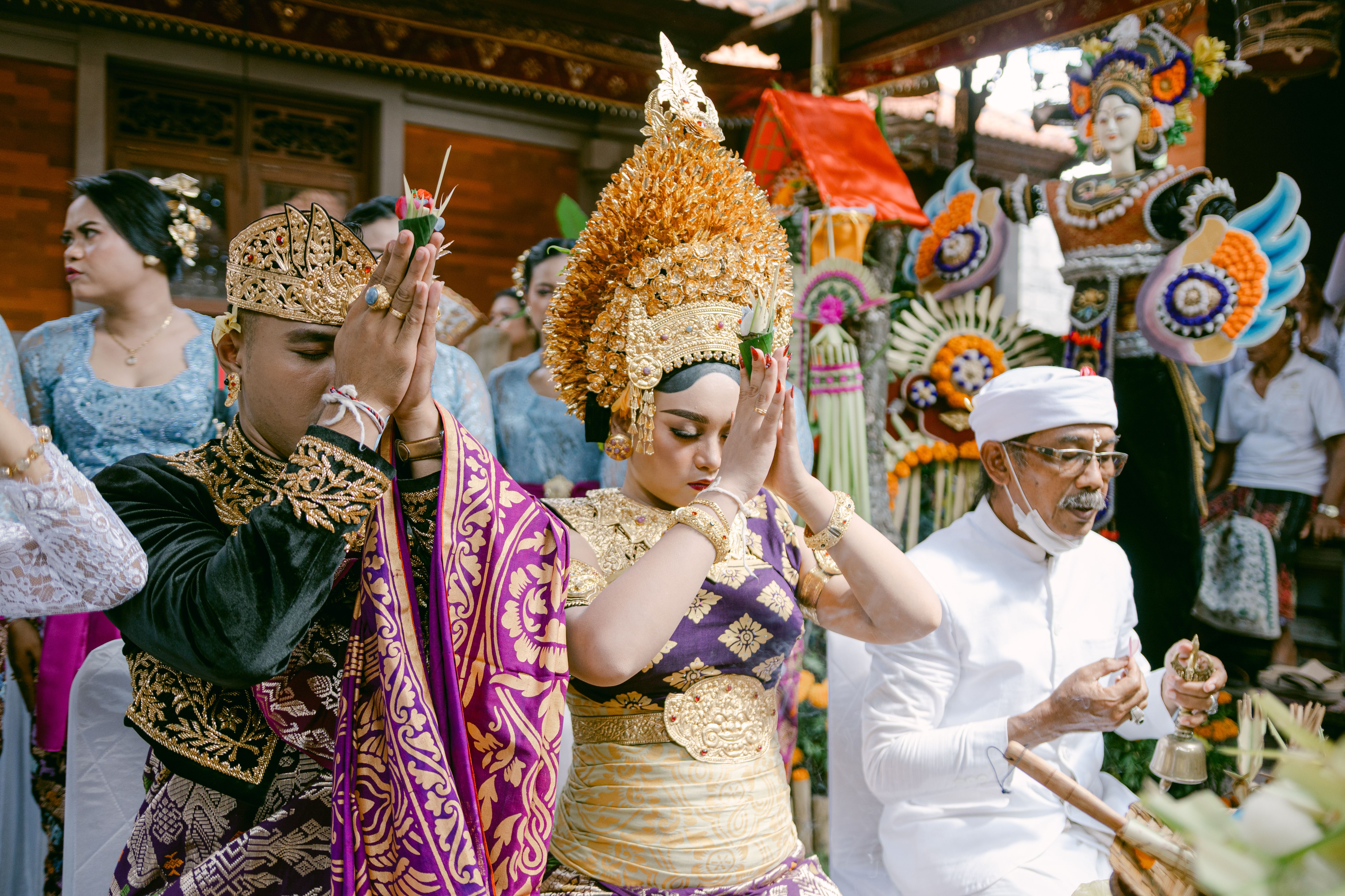 Traditional Hindu Ceremony in Bali Indonesia · Free Stock Photo