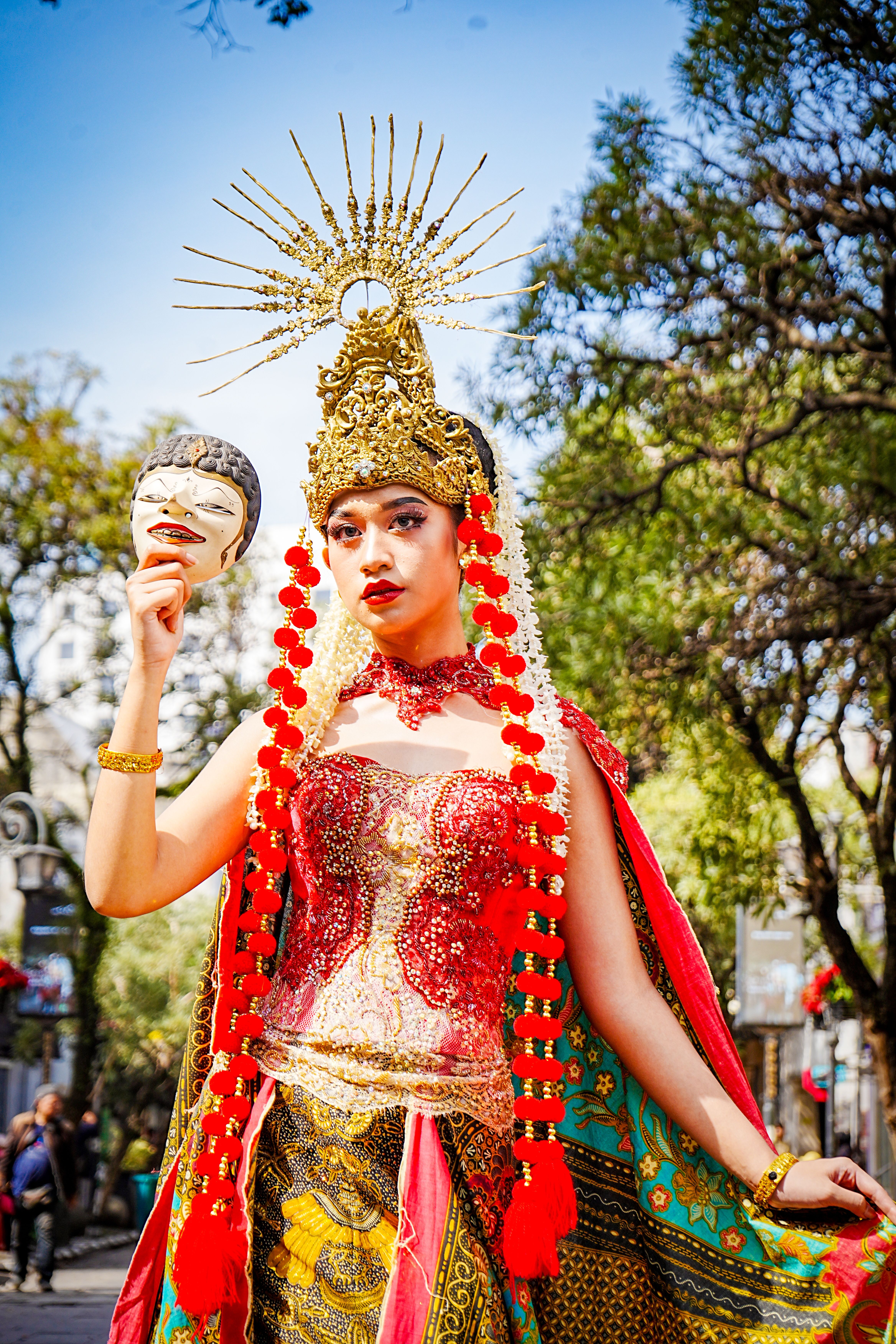 Dancer With Mask Photos, Download The BEST Free Dancer With Mask Stock ...