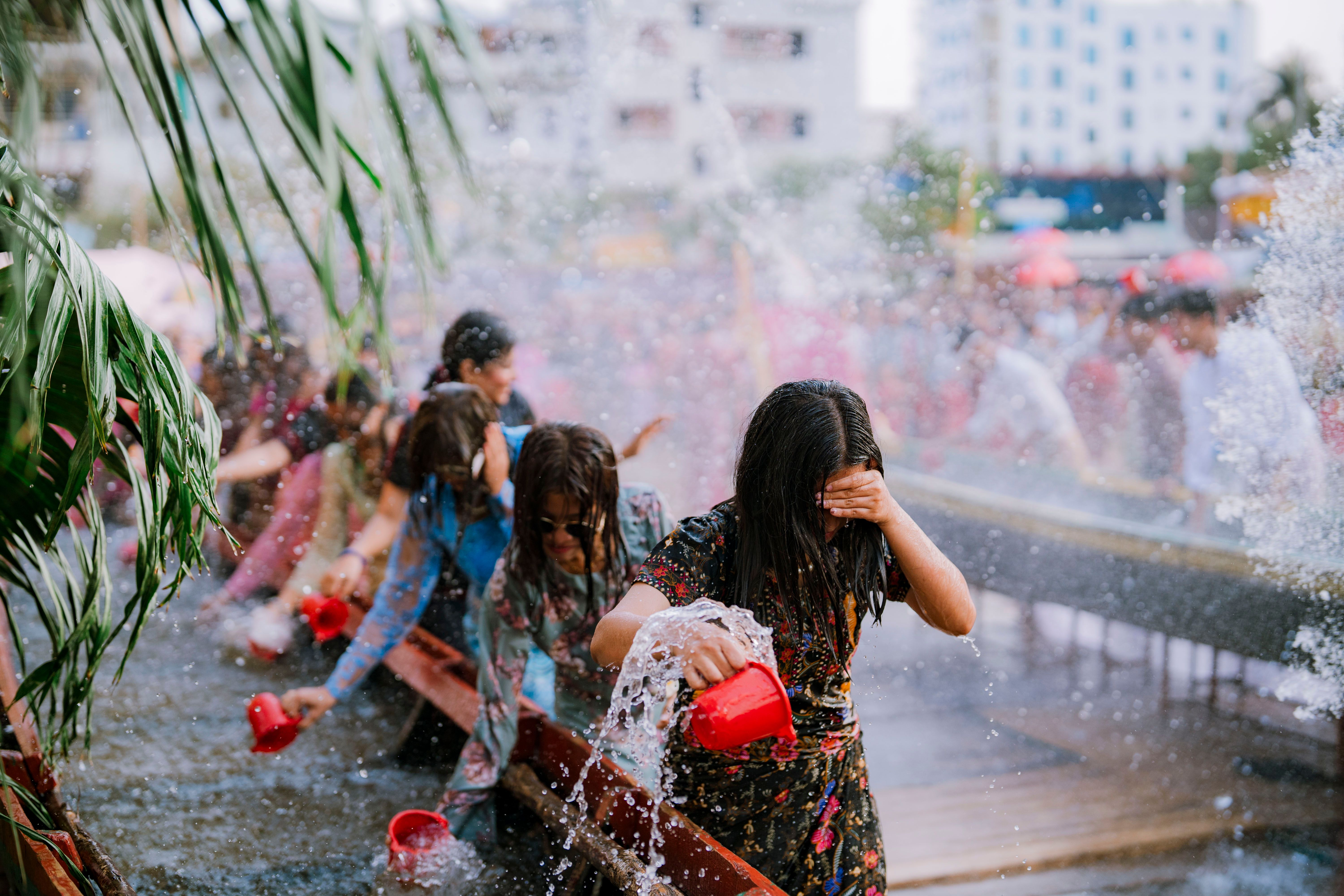 People Having Fun Photos, Download The BEST Free People Having Fun ...