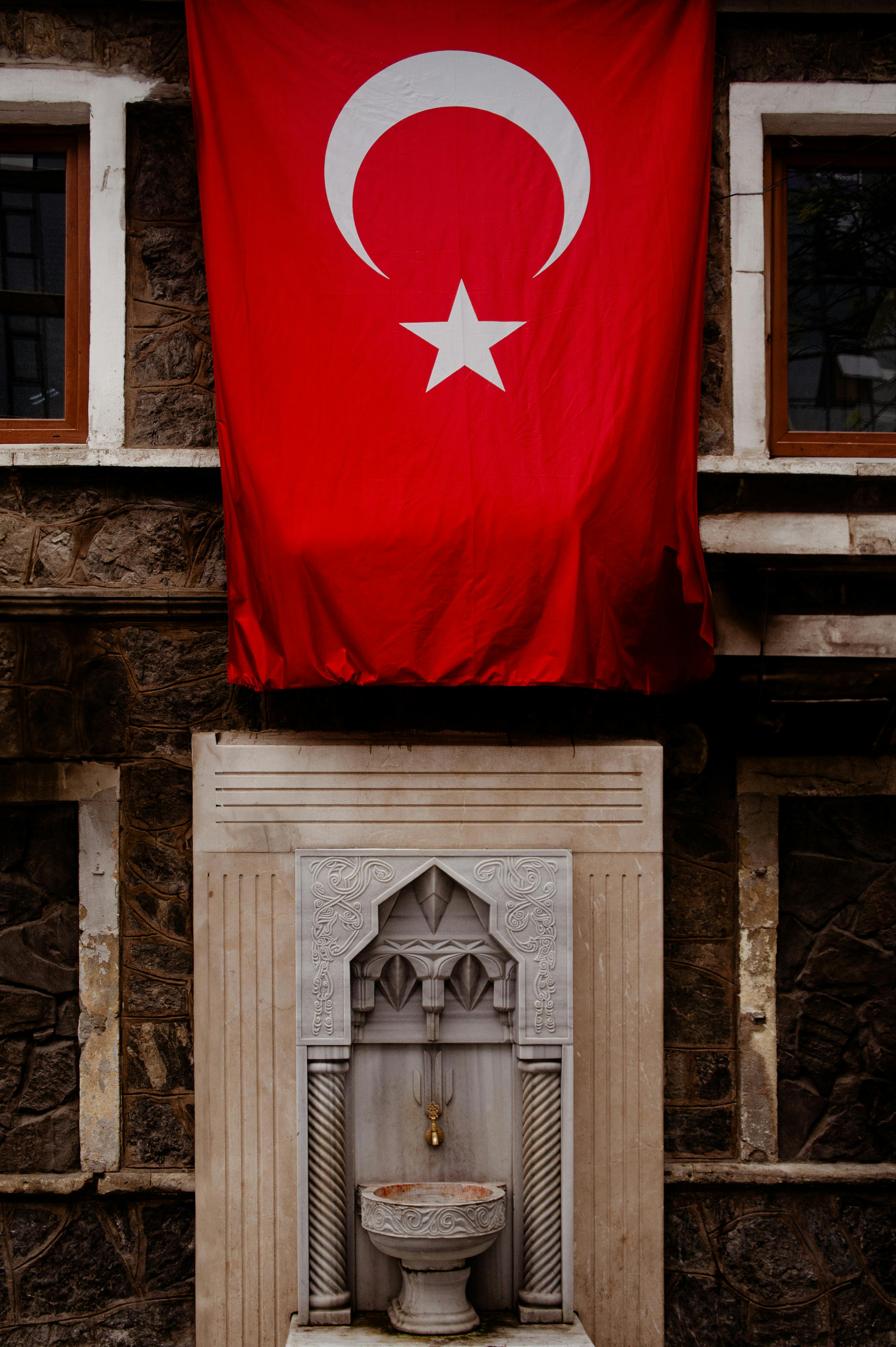 Crash Into Wall Photos, Download The BEST Free Crash Into Wall Stock ...