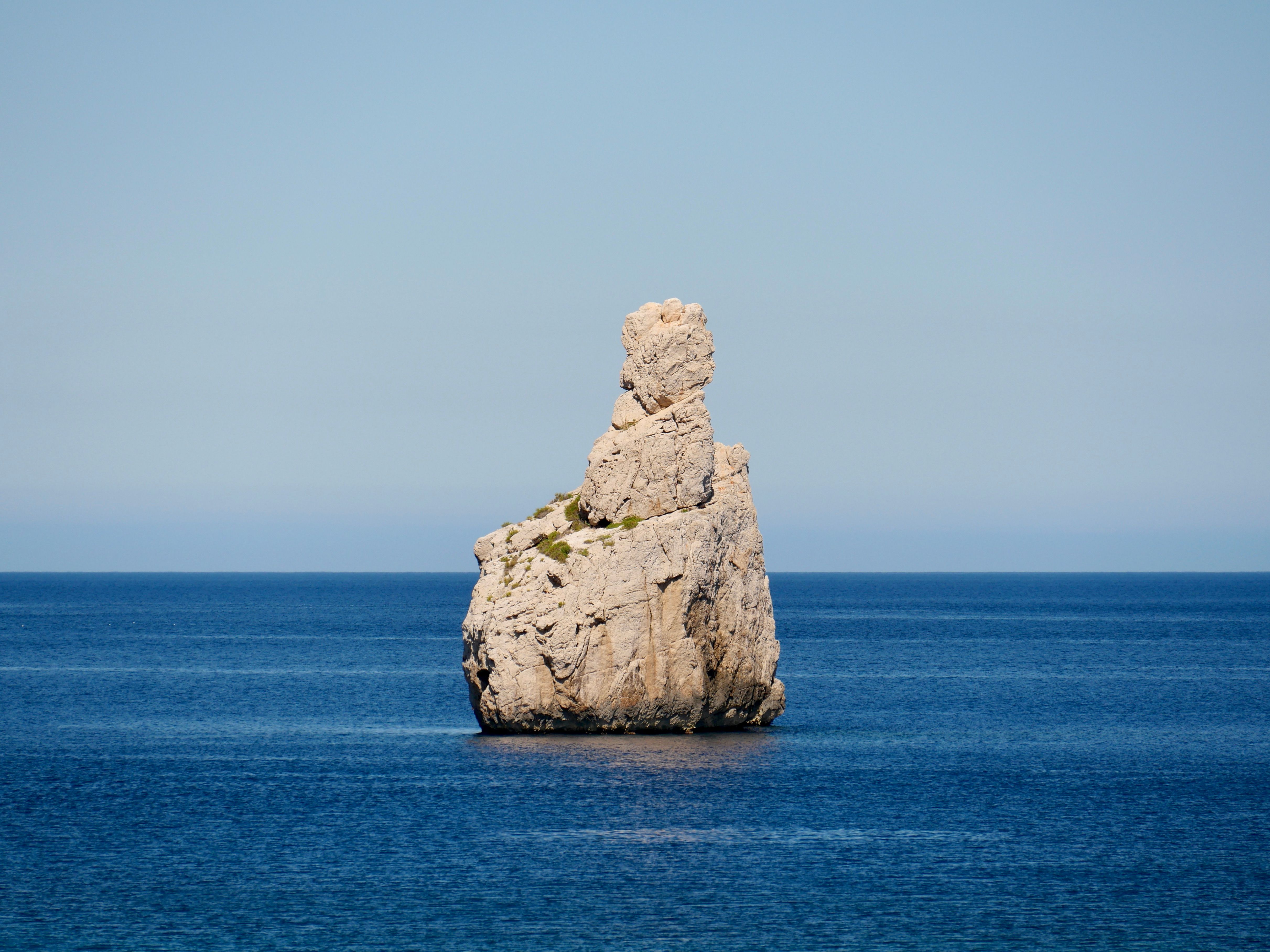 Iconic Rock Formation in Calm Mediterranean Sea · Free Stock Photo