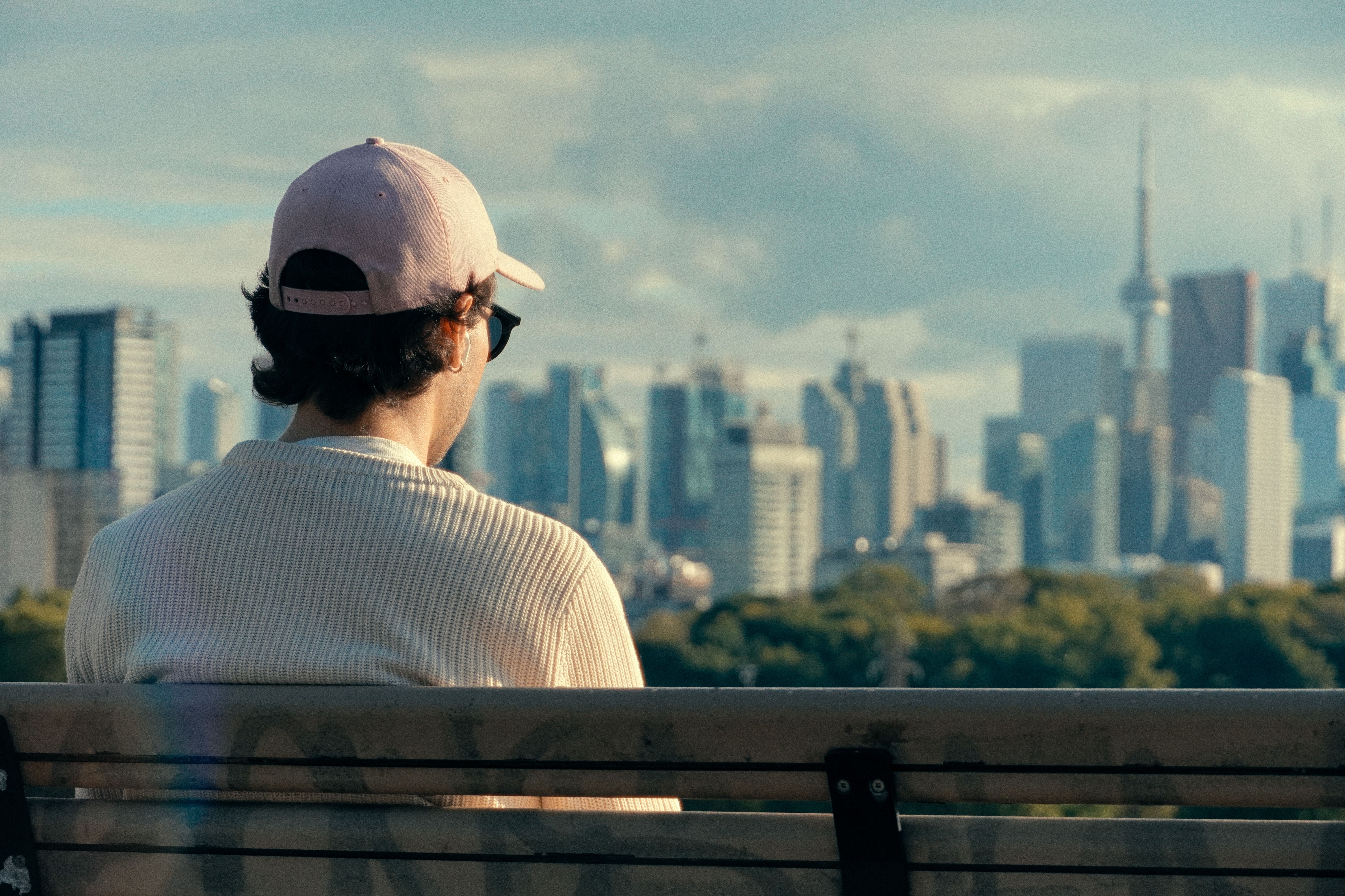 Contemplative Moment Over Toronto Skyline · Free Stock Photo