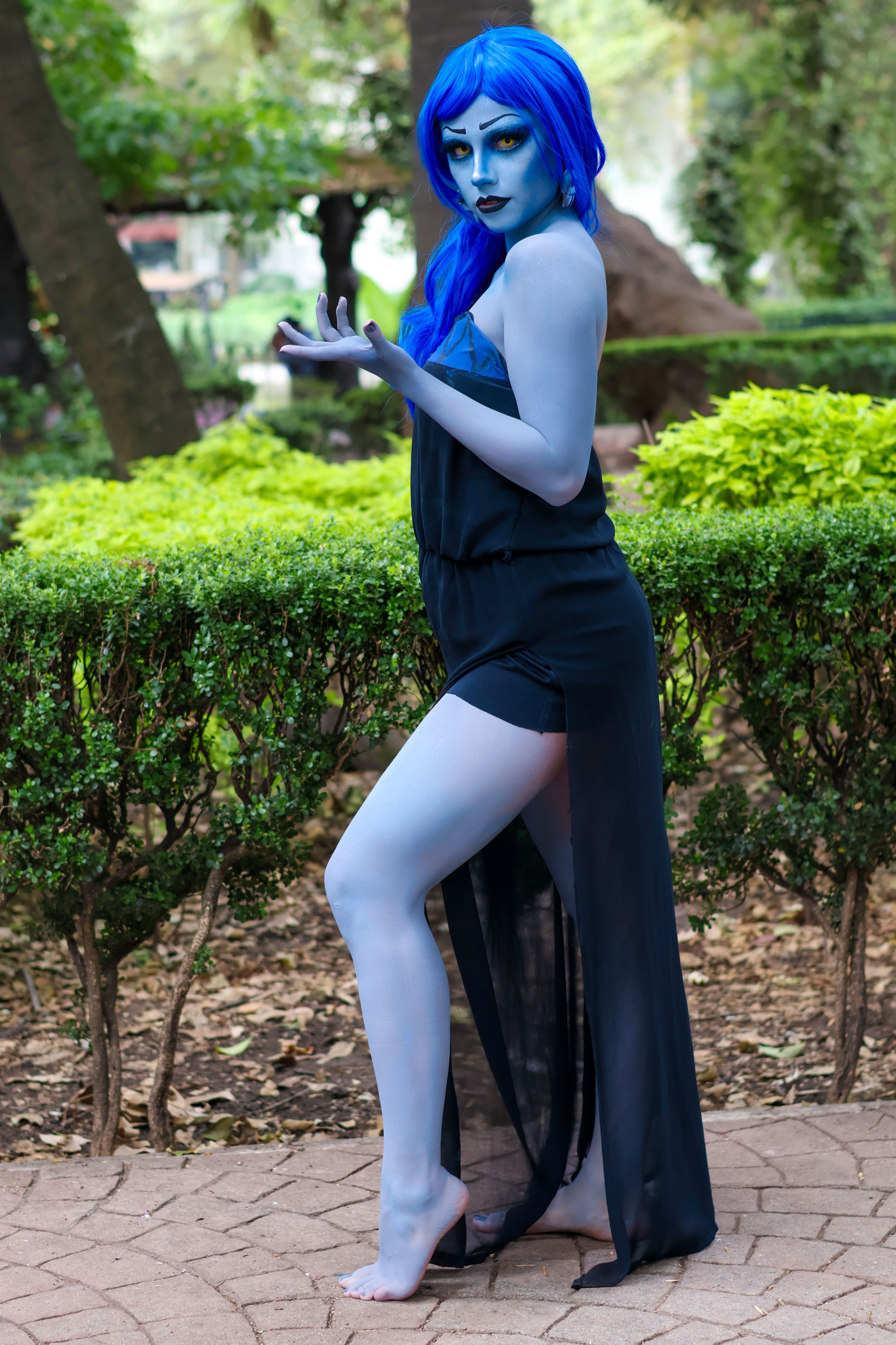 Cosplay in Blue: Enigmatic Character Portrait · Free Stock Photo