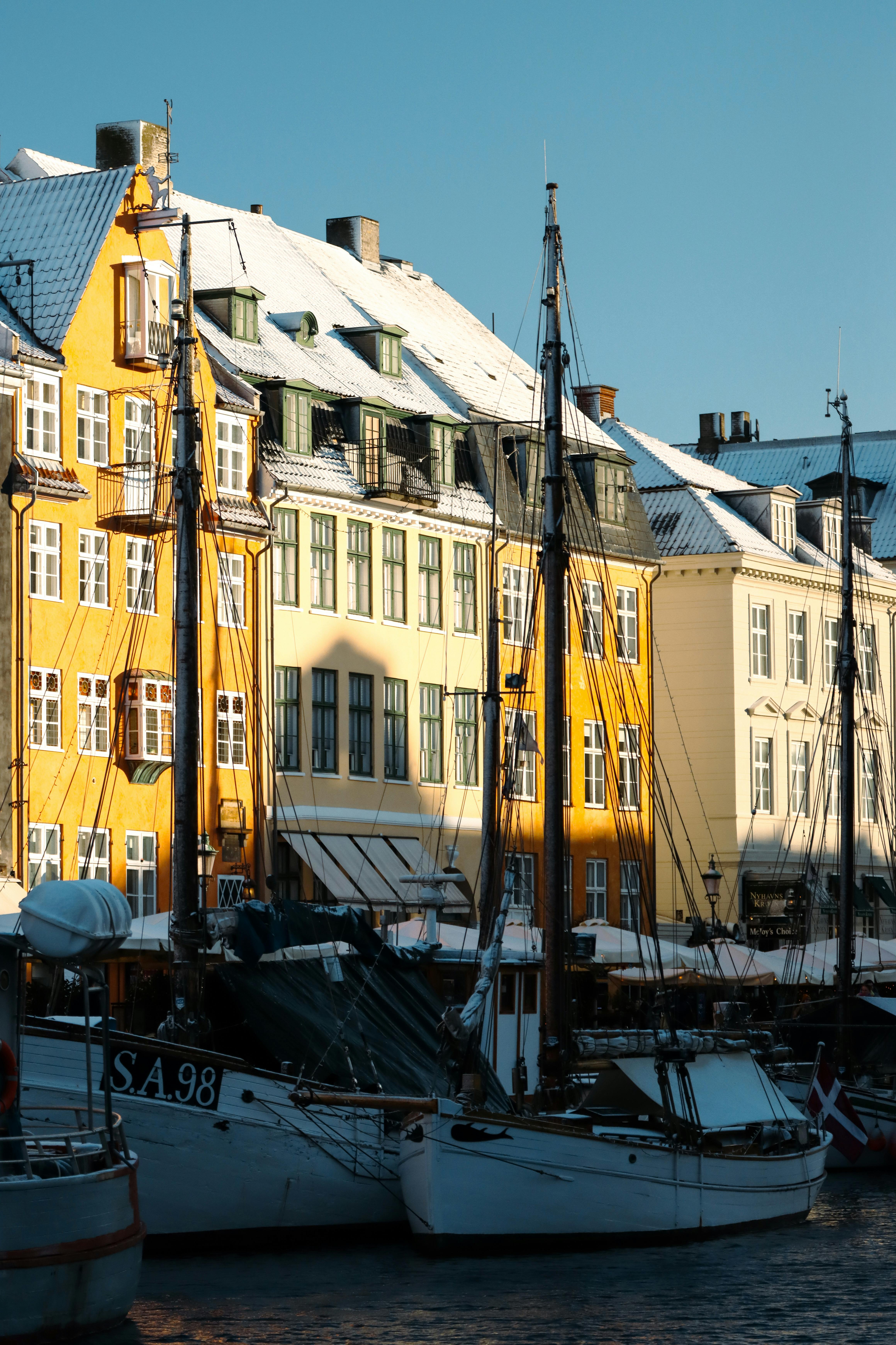 Quay Trinh Kort Doanh Photos, Download The BEST Free Quay Trinh Kort ...