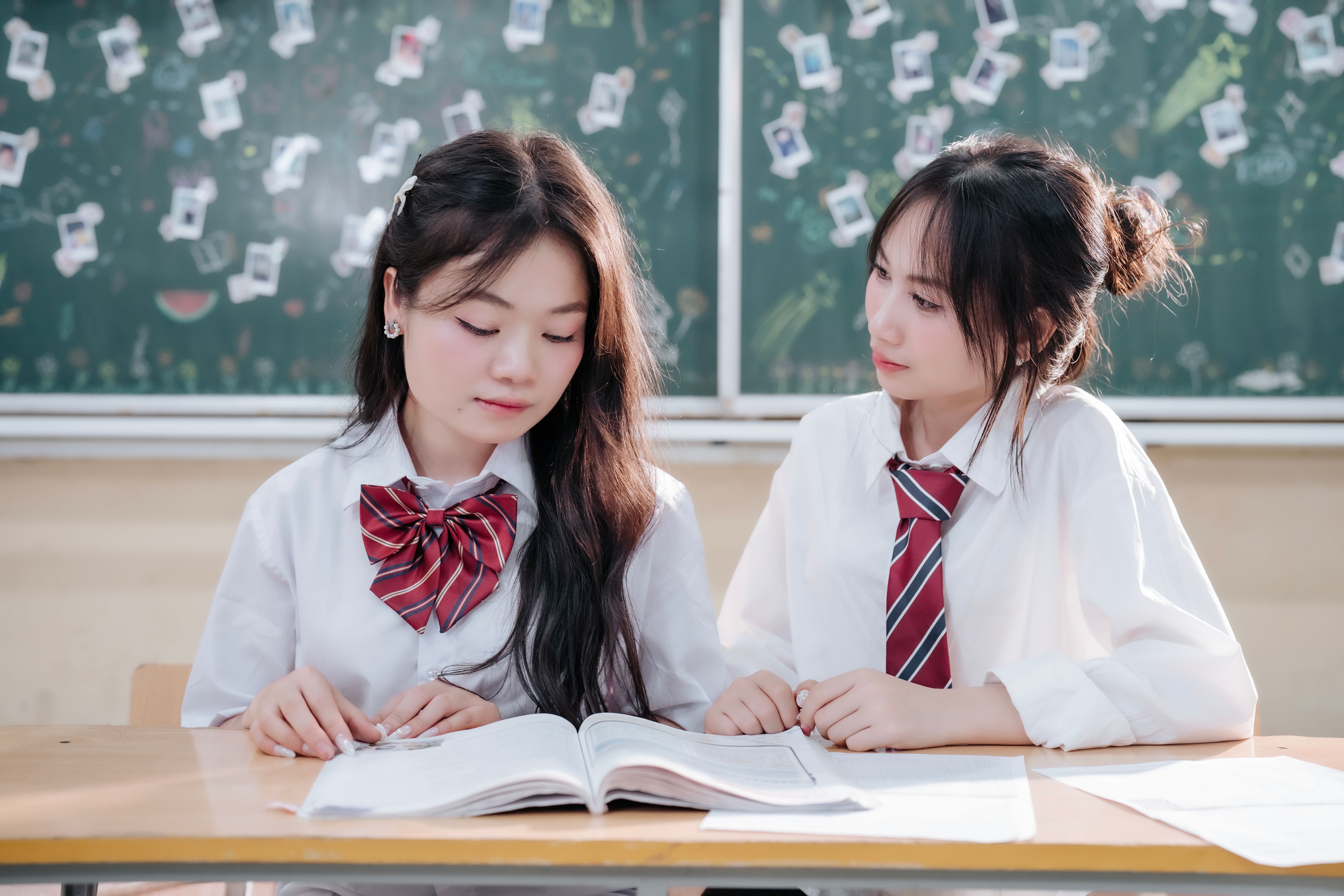 Students Studying Photos, Download The BEST Free Students Studying ...
