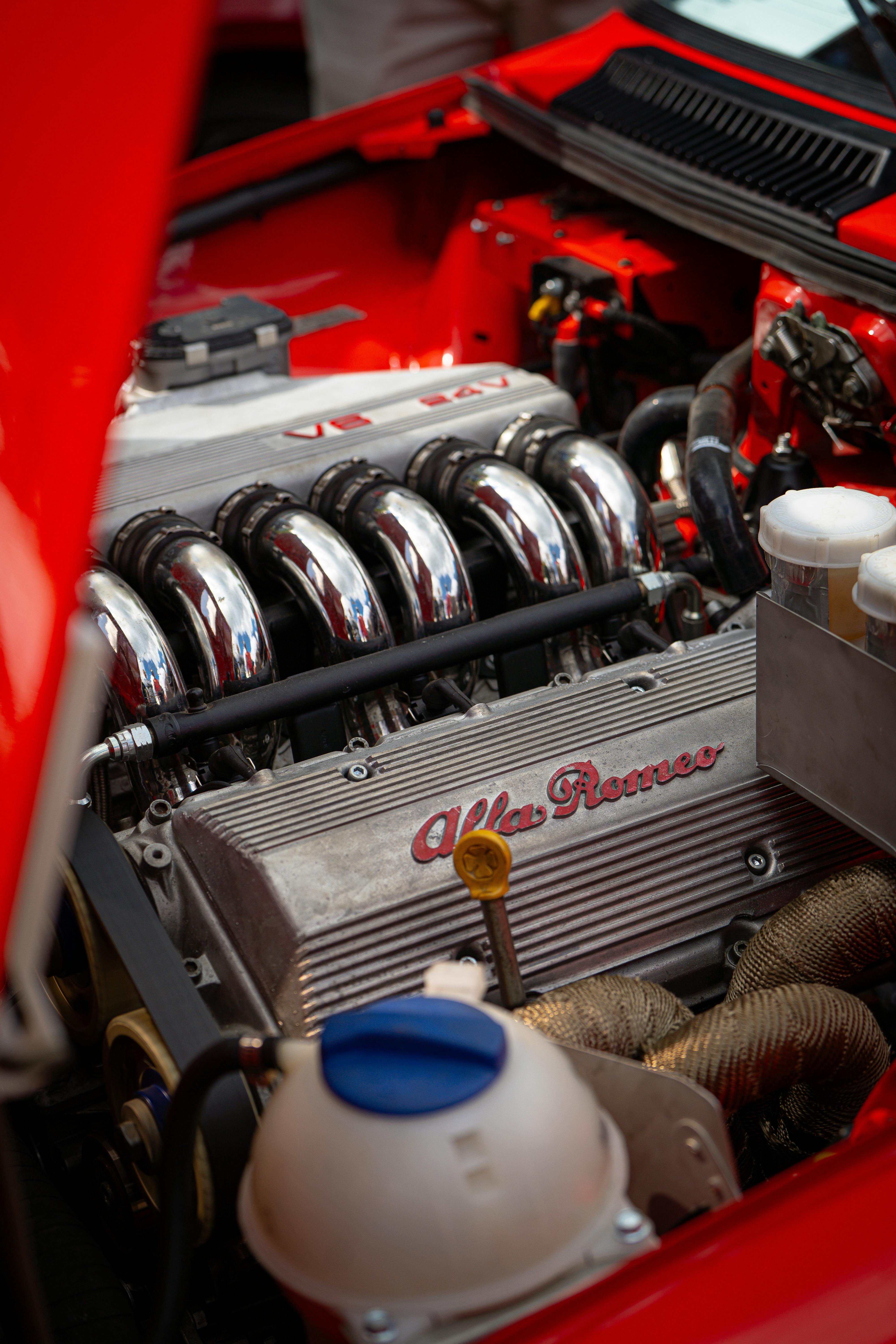 Detailed Shot of Alfa Romeo Engine · Free Stock Photo