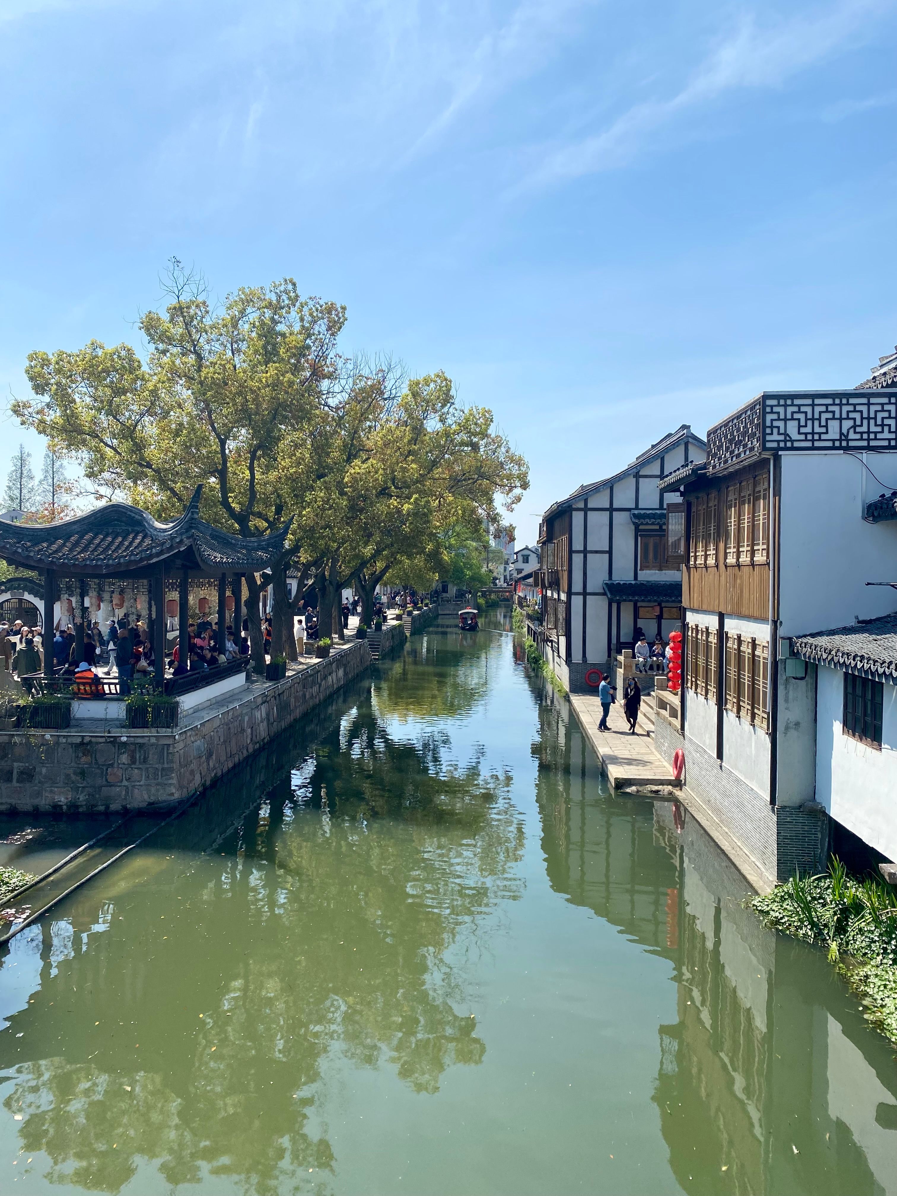 Scenic Canal in Traditional Chinese Water Town · Free Stock Photo