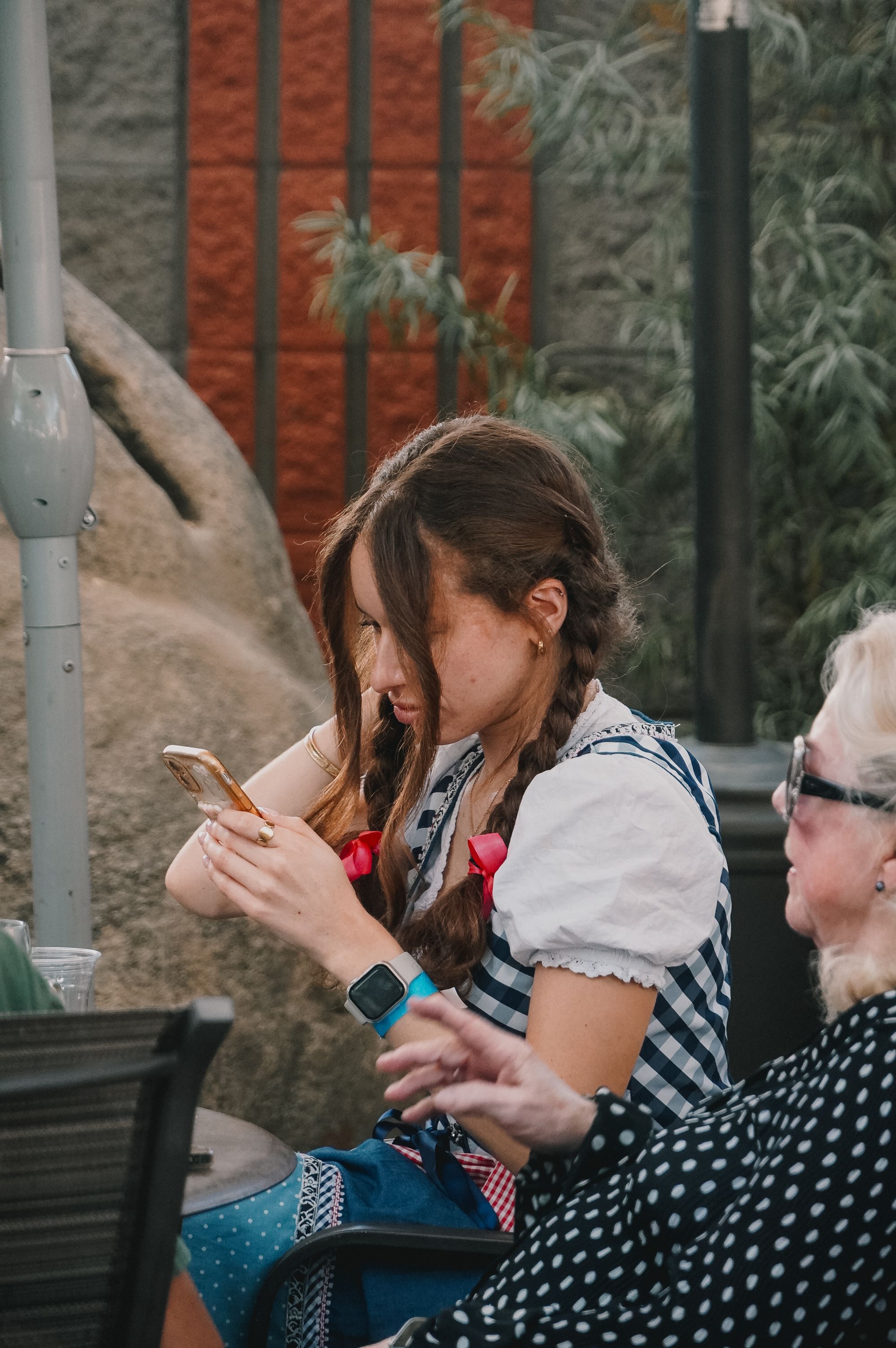 Outdoor Social Gathering with Diverse Attire · Free Stock Photo