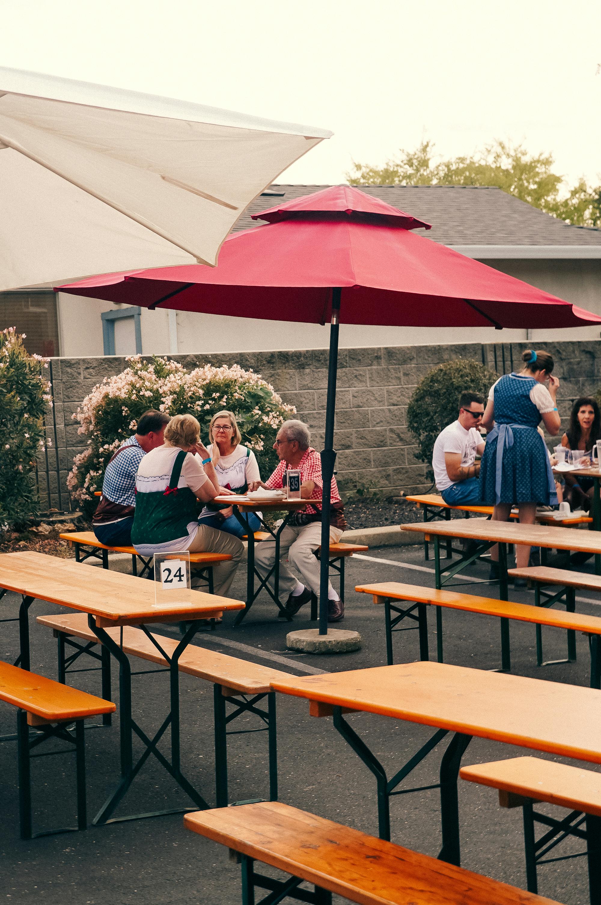 50 000+ Netflix 8k Wallpaper banque d’images et photos libres de droit ...