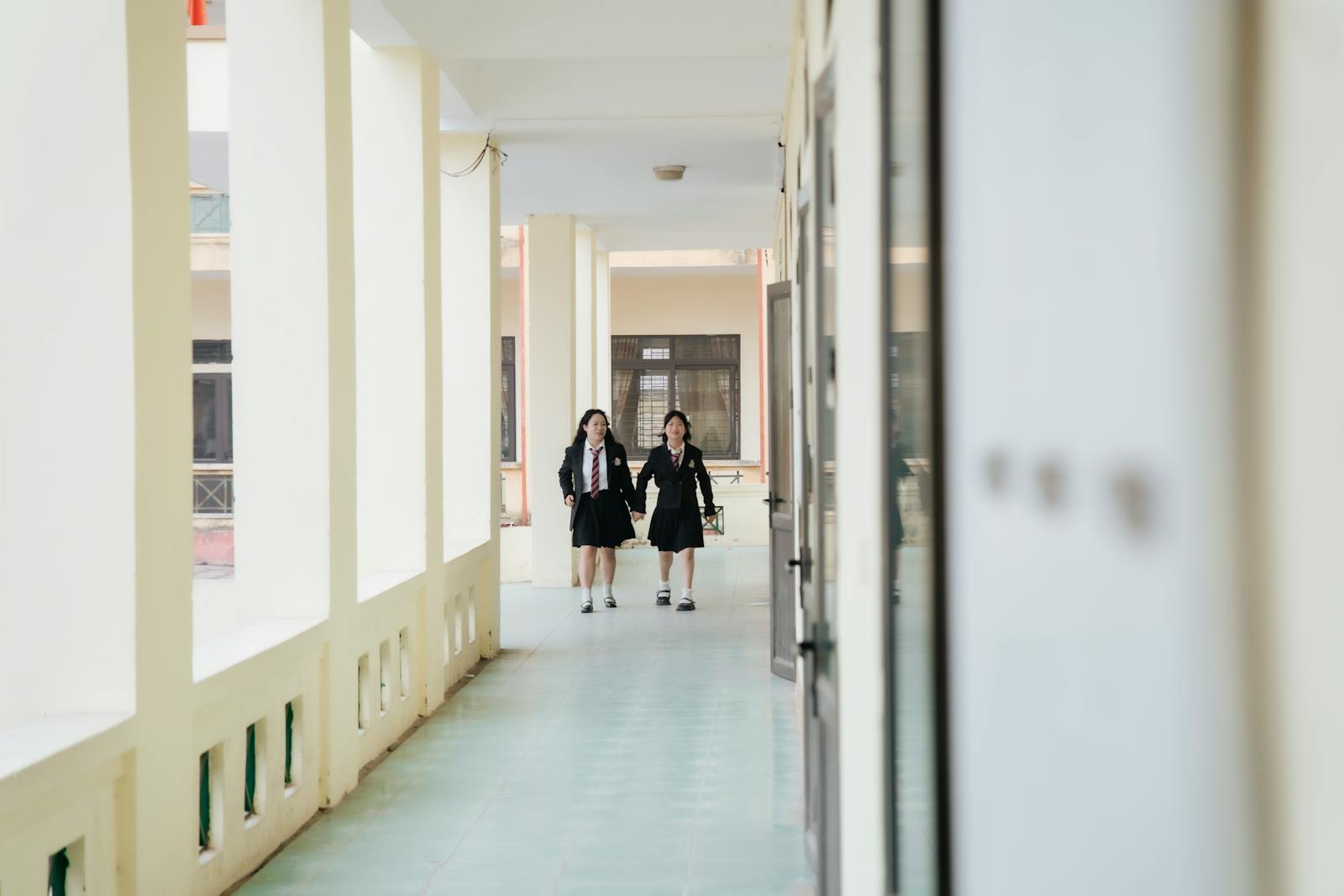 Students High Resolution Photos, Download The BEST Free Students High ...