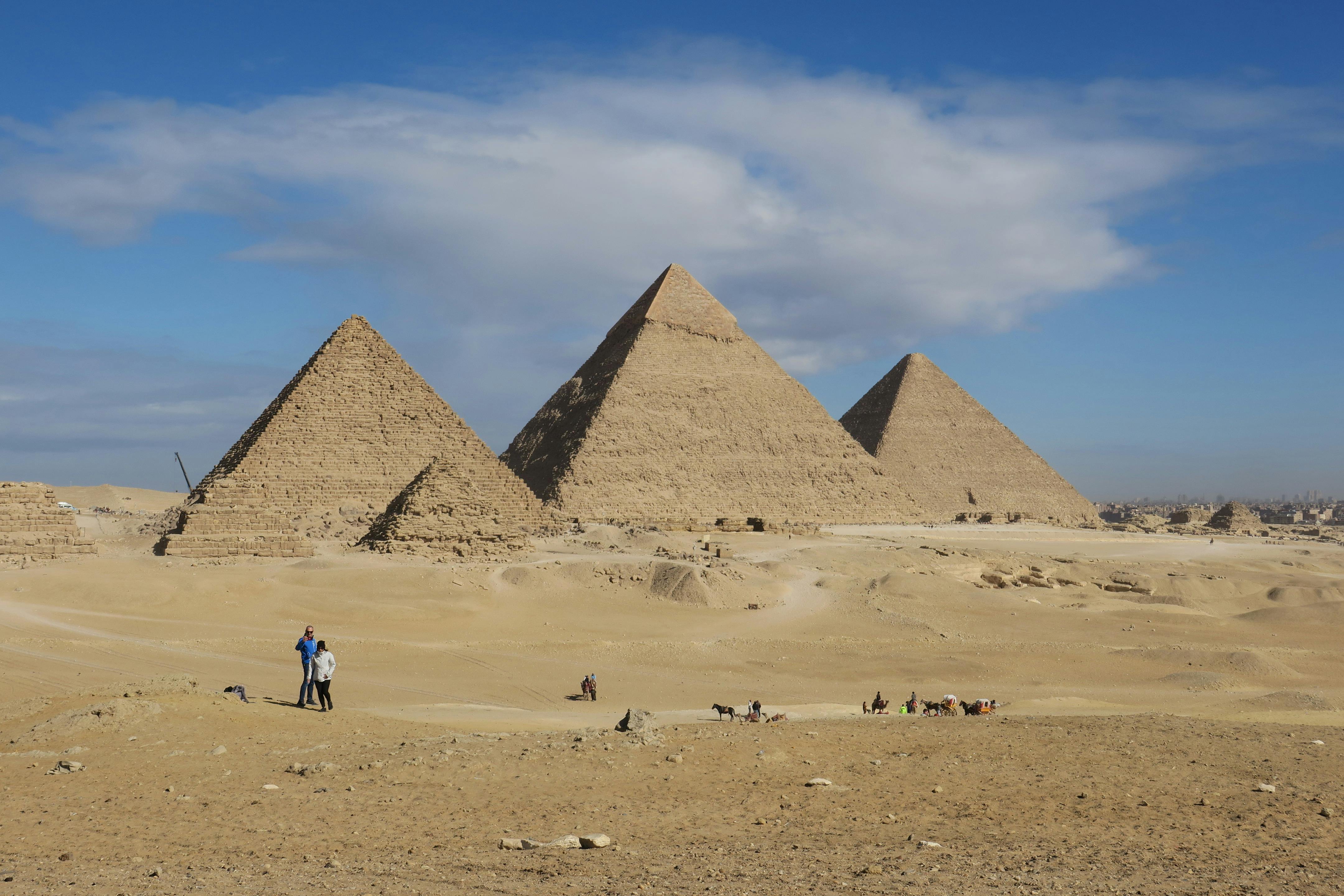Stunning View of the Pyramids in Giza Egypt · Free Stock Photo