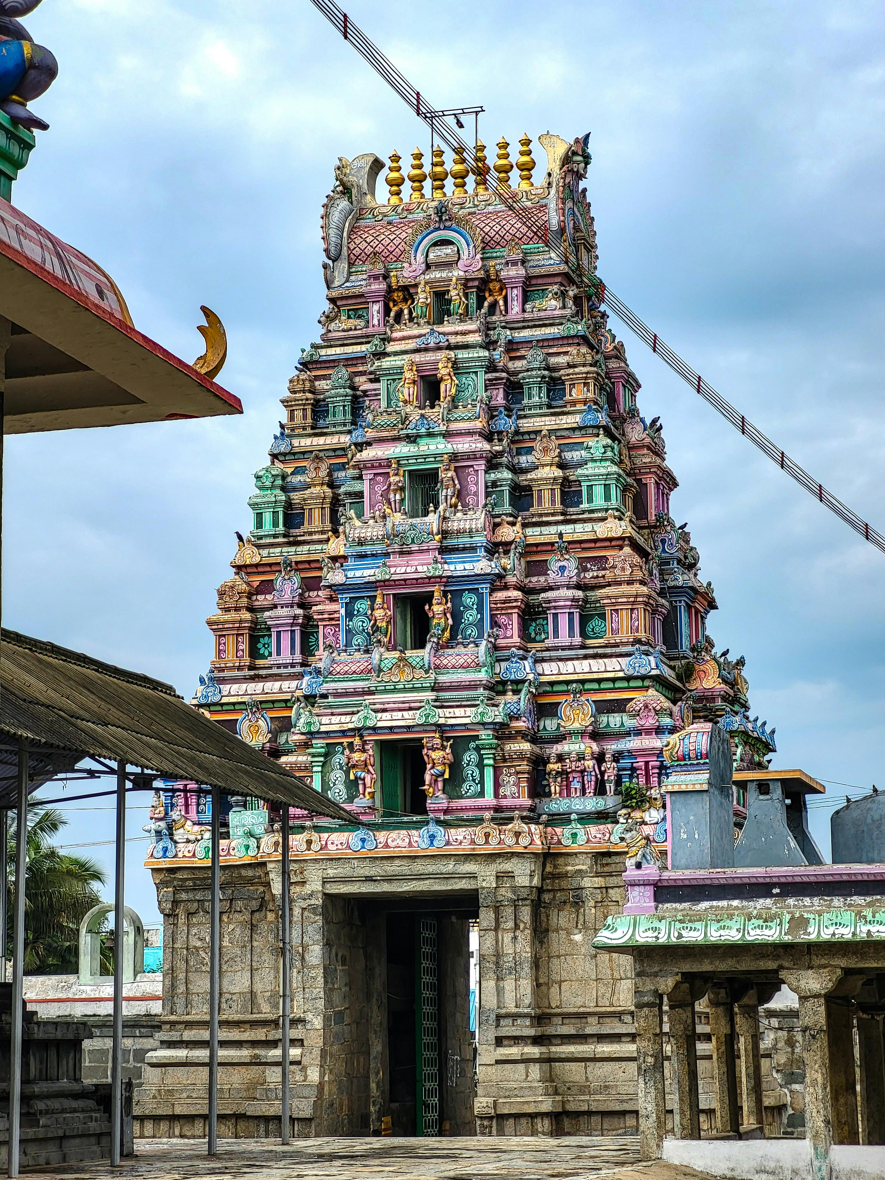 Colorful South Indian Hindu Temple Architecture · Free Stock Photo