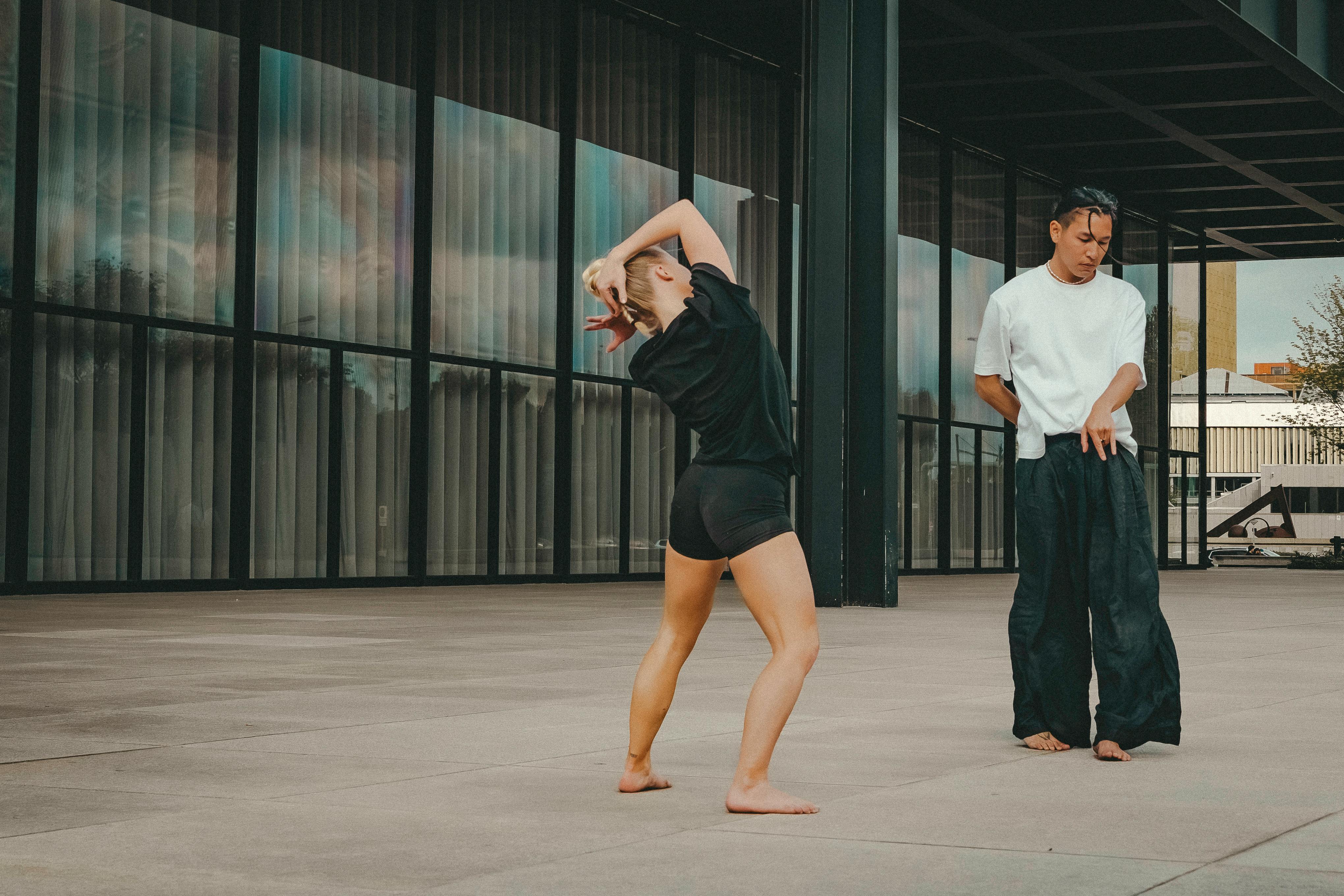 Contemporary Dance Performance Outside Berlin Gallery · Free Stock Photo