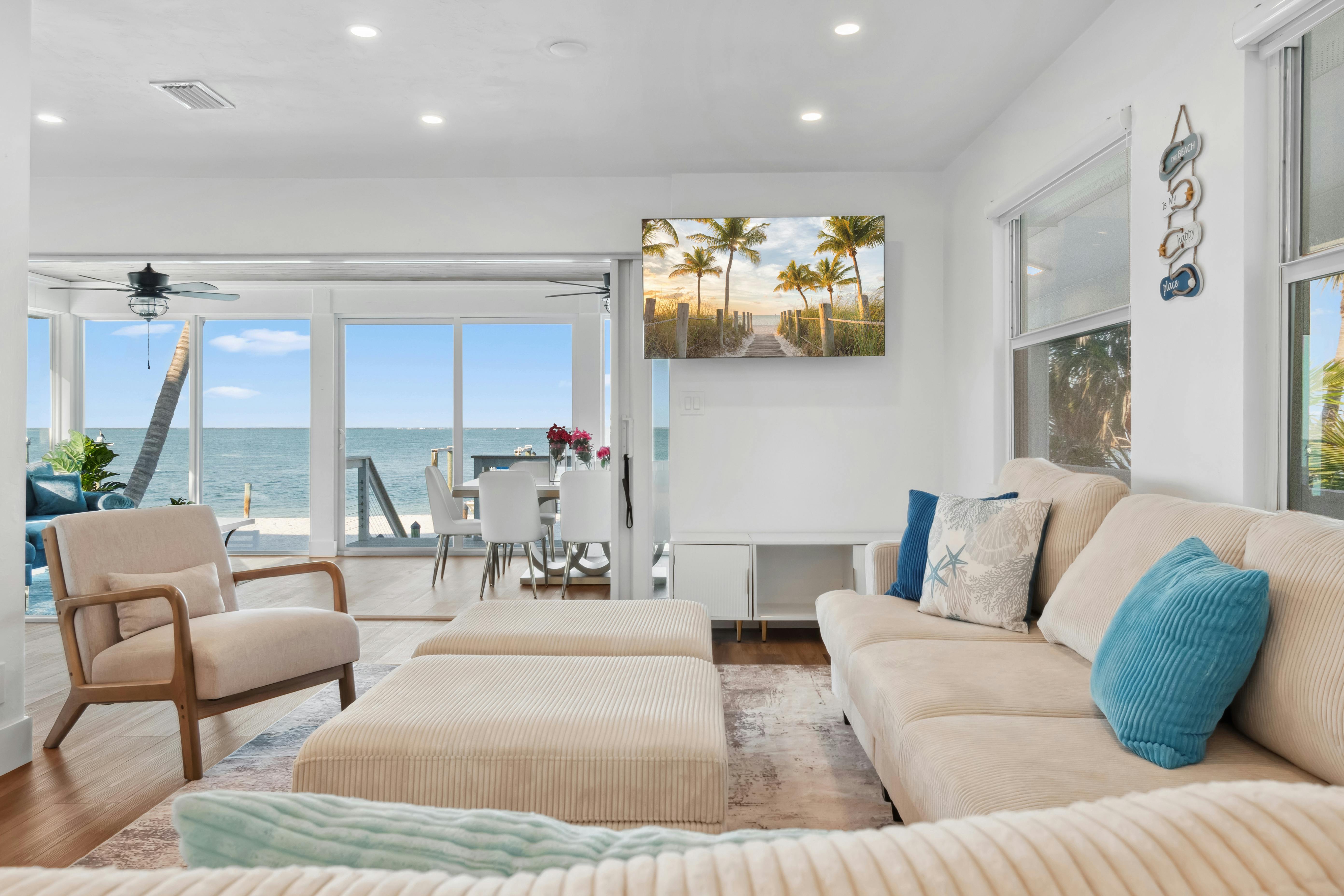 Contemporary Beachfront Photos, Download The BEST Free Contemporary ...