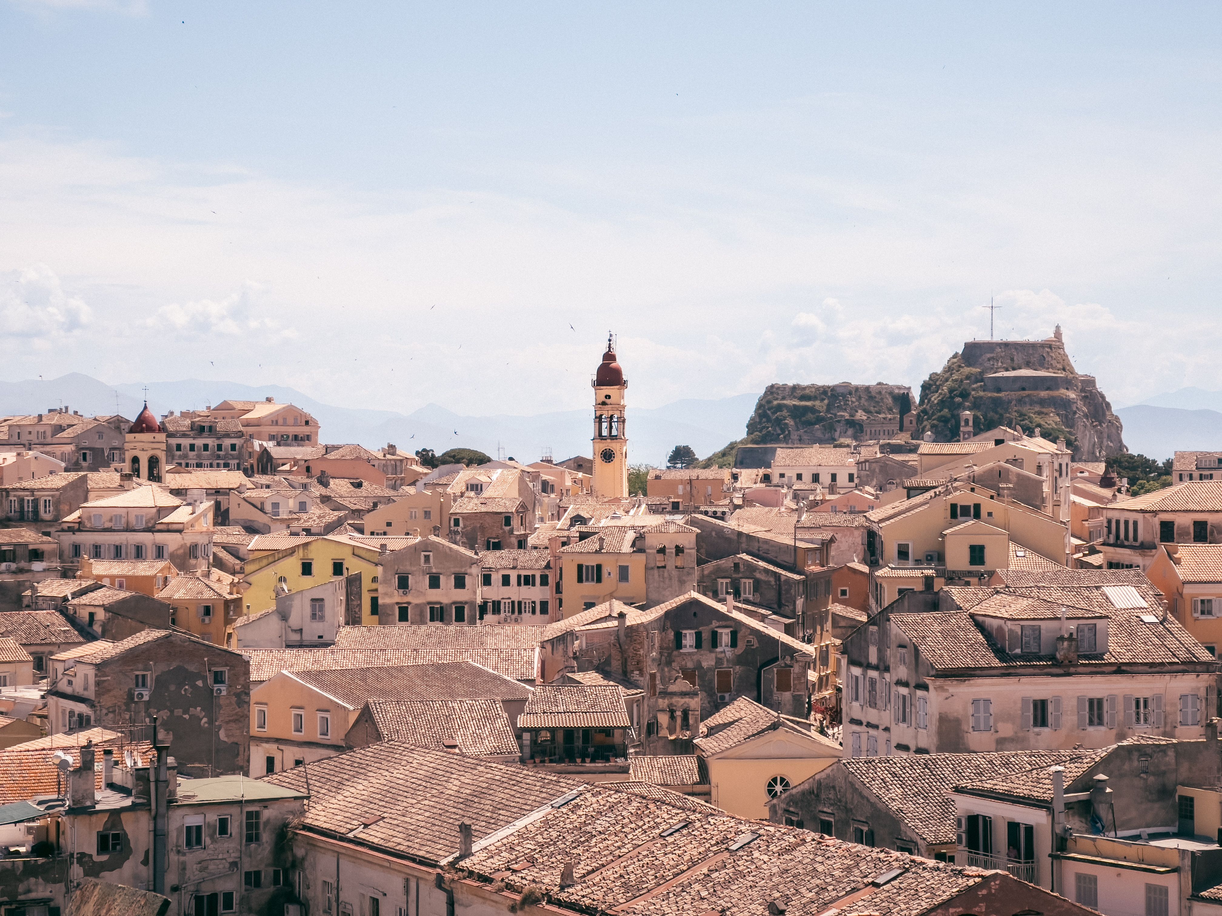 Old Buildings Photos, Download The BEST Free Old Buildings Stock Photos ...