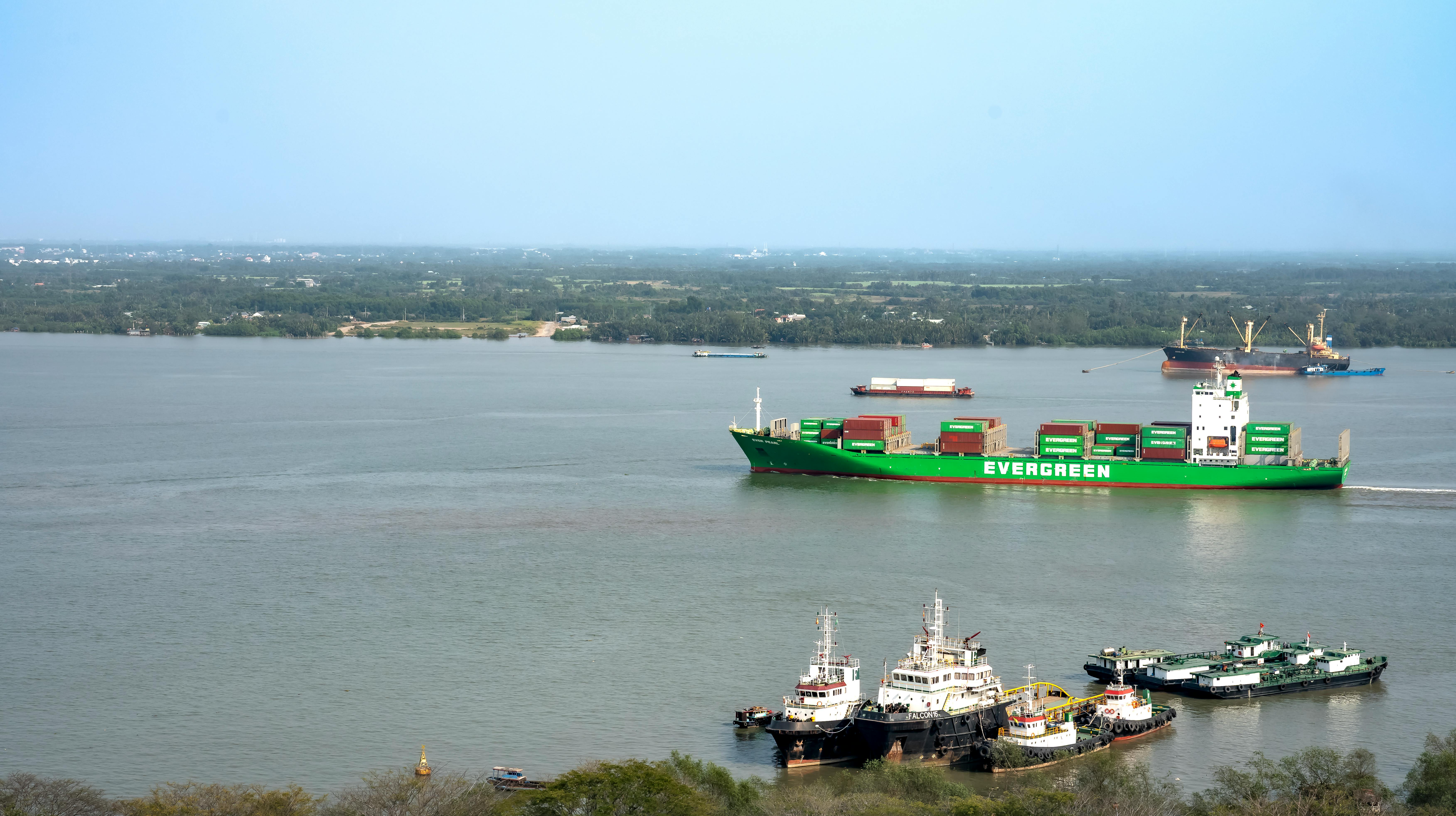 Cargo Ship Water Photos, Download The BEST Free Cargo Ship Water Stock ...