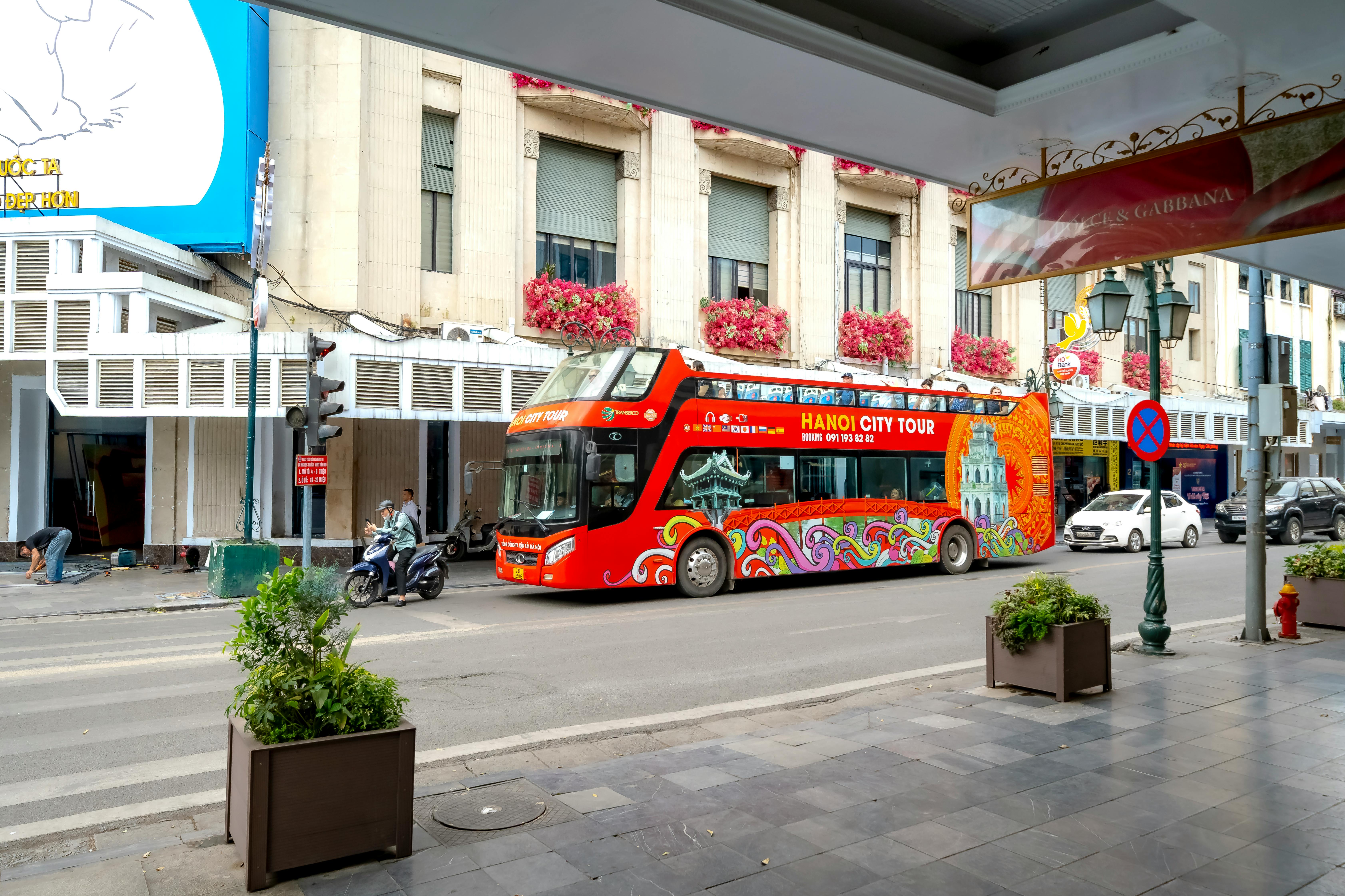 Vip Bus Vietnam Photos, Download The BEST Free Vip Bus Vietnam Stock ...