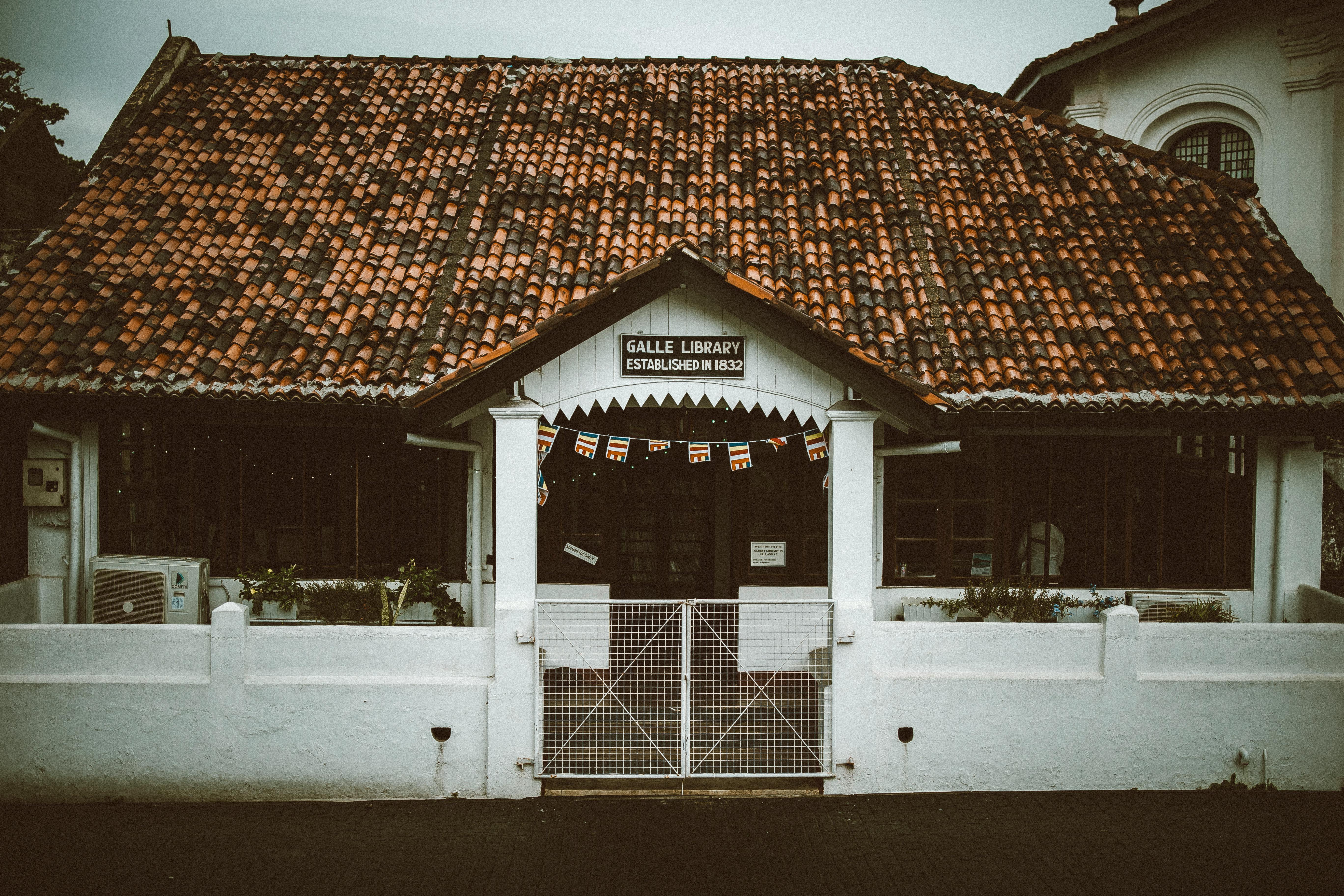 Charming Galle Library in Sri Lanka · Free Stock Photo