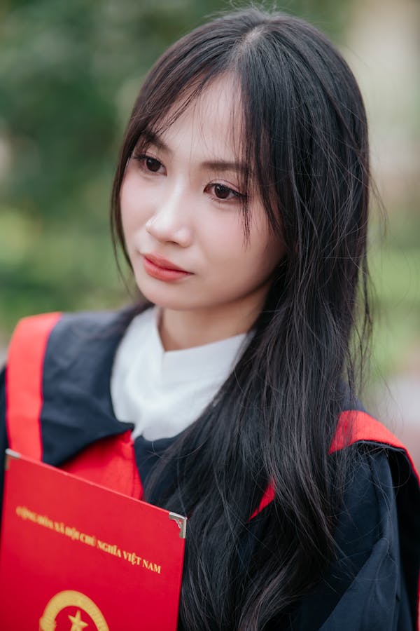 Diploma Photos, Download The BEST Free Diploma Stock Photos & HD Images