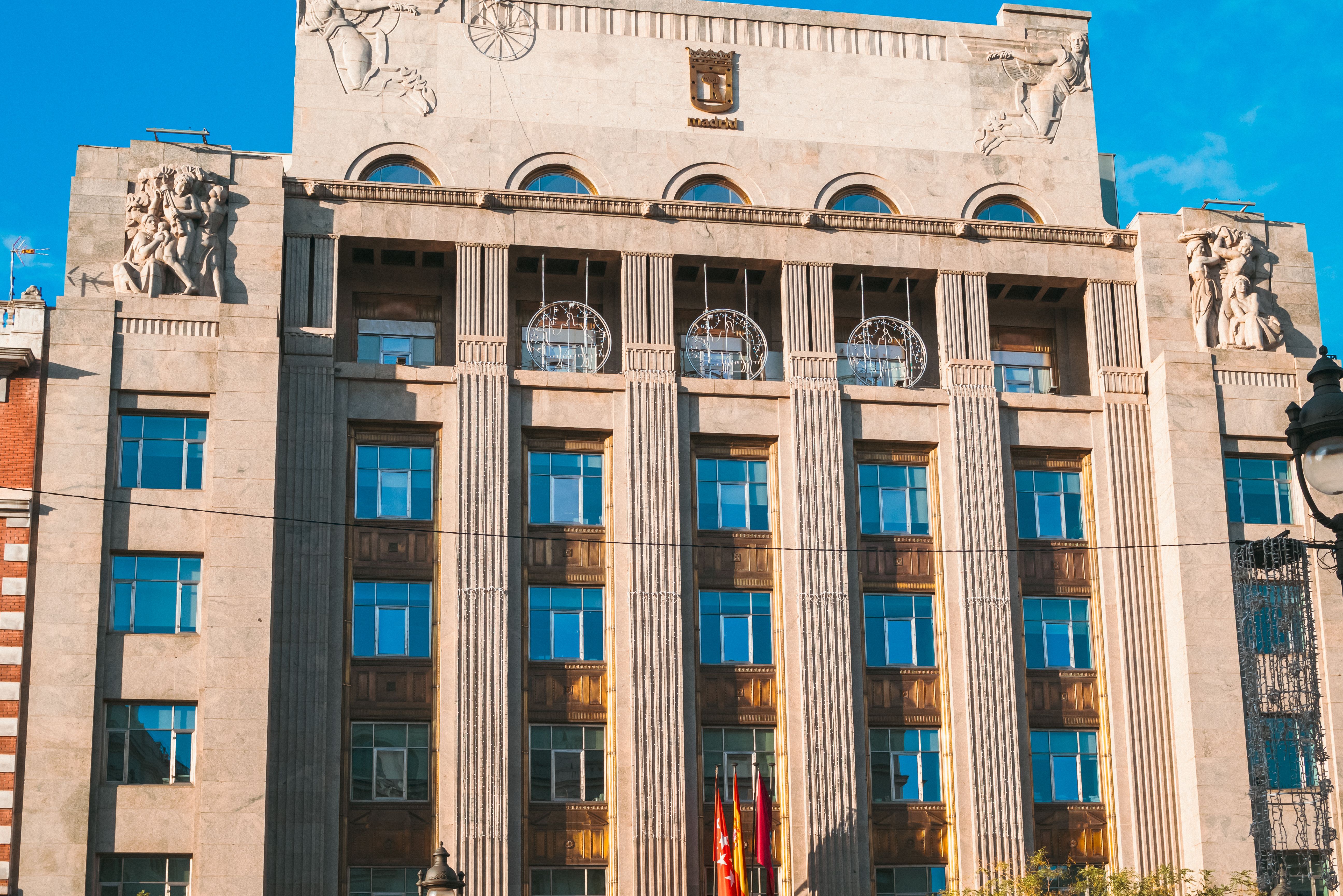 Daily Telegraph Building in London · Free Stock Photo