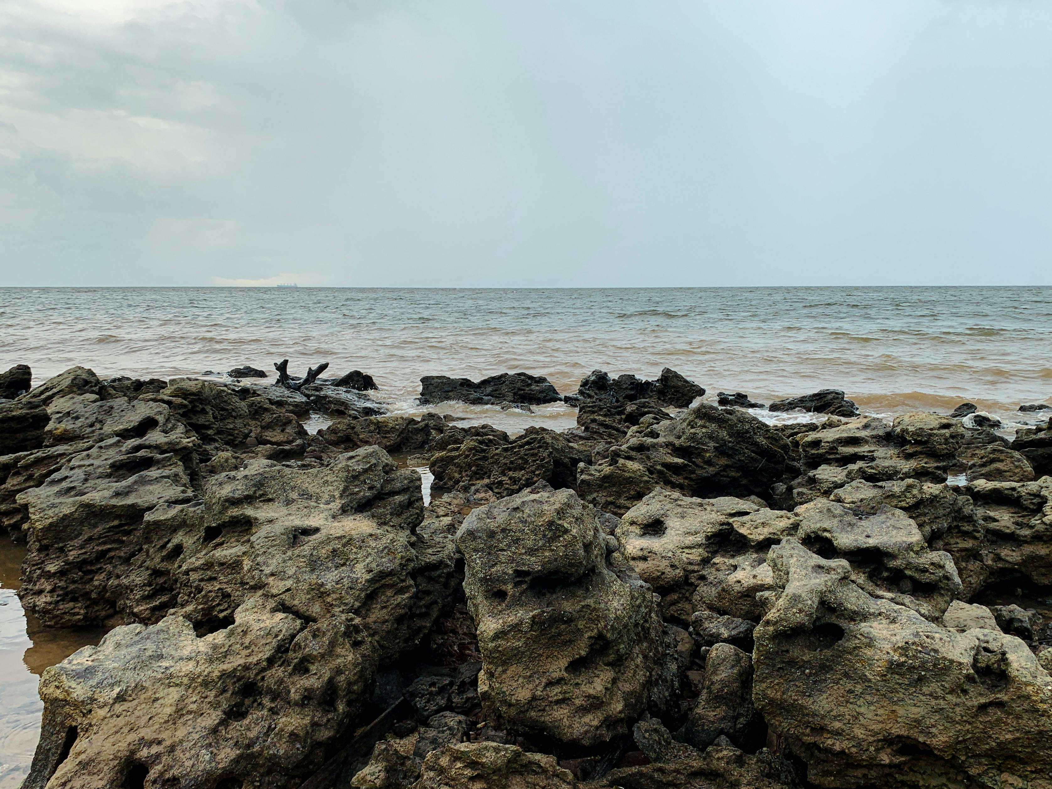 Land Chut Photos, Download The BEST Free Land Chut Stock Photos & HD Images