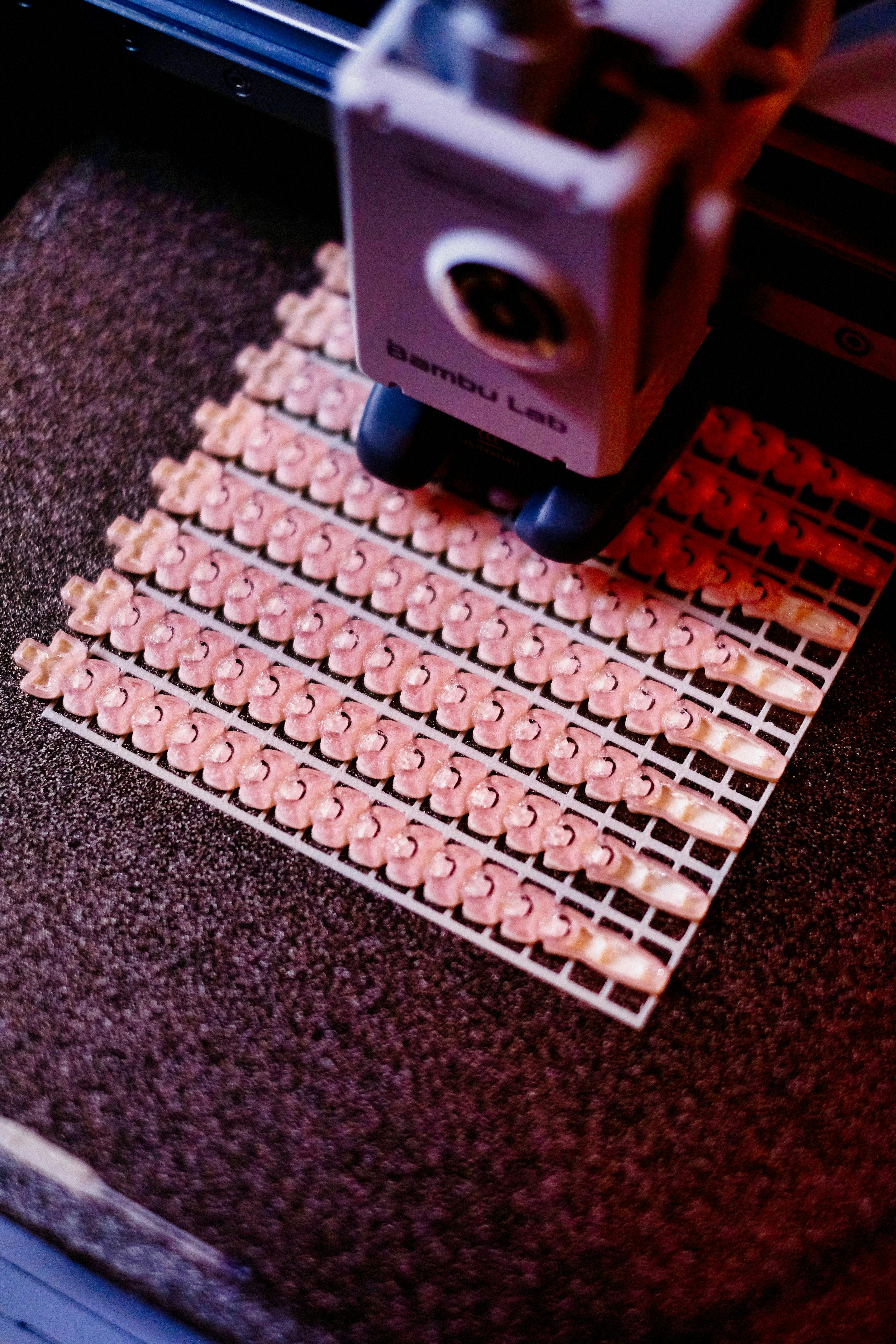 High-Precision 3D Printing Technology Close-Up · Free Stock Photo