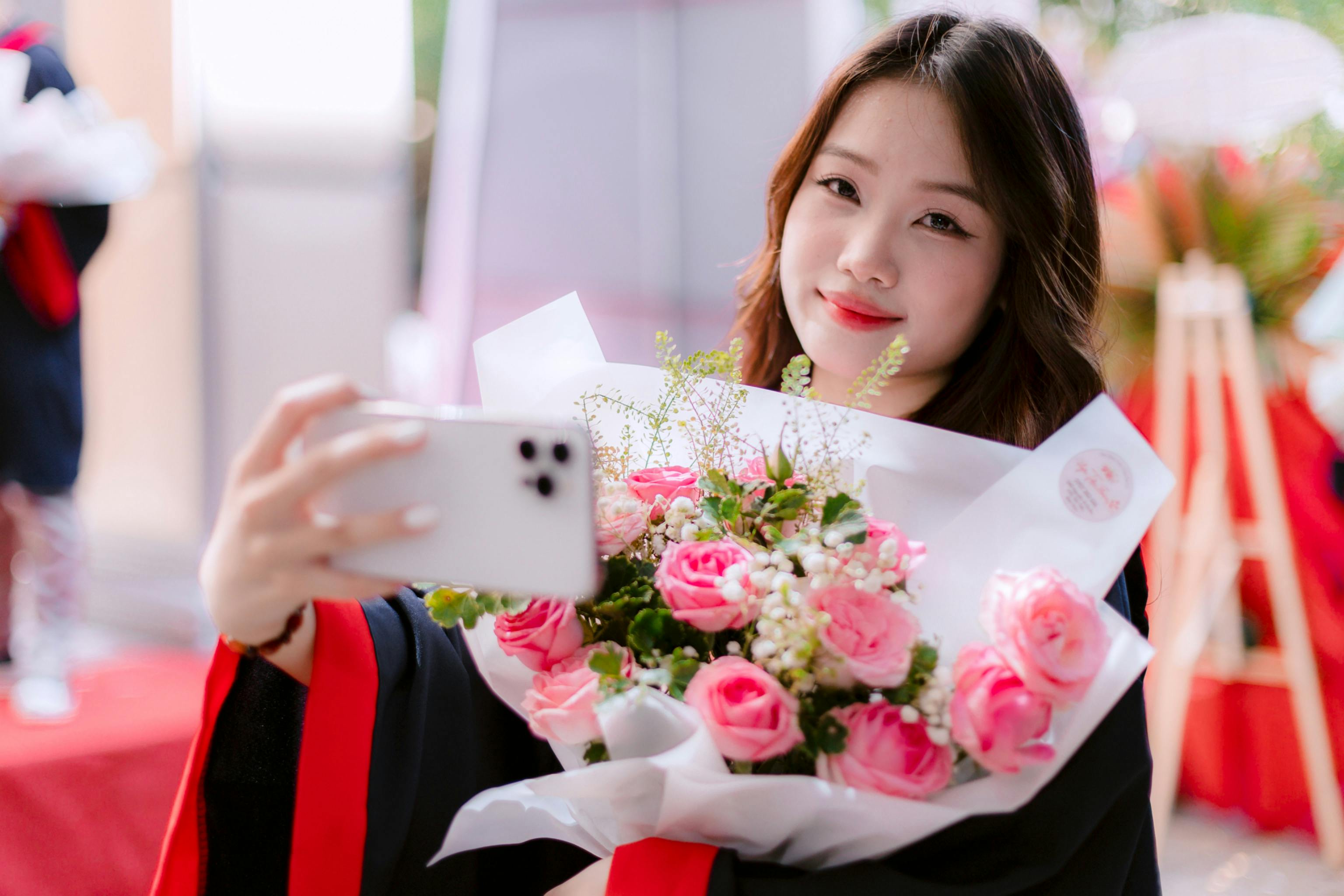 Funny Graduation Photos, Download The BEST Free Funny Graduation Stock ...