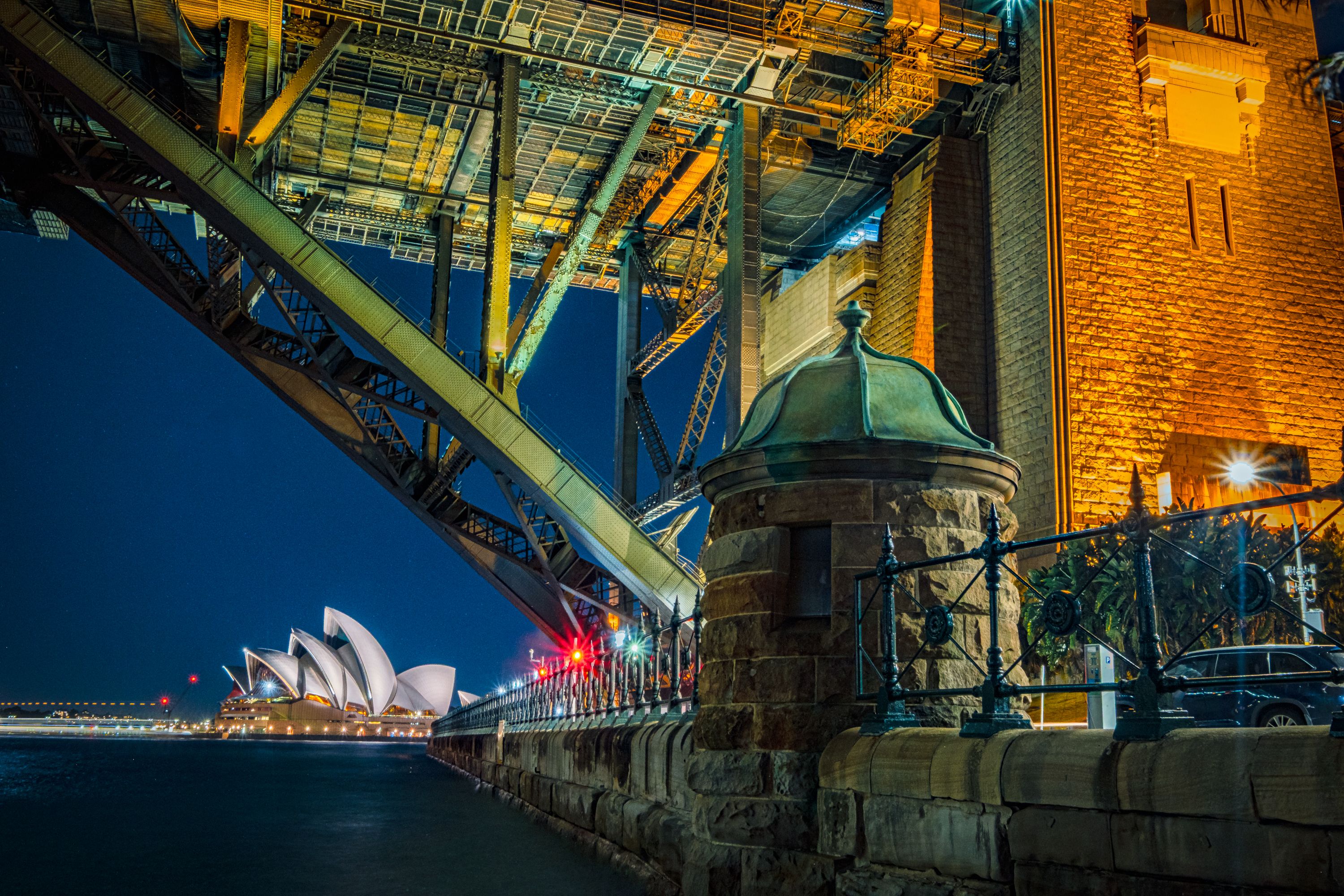 Stunning Night View of Sydney Opera House and Harbour Bridge · Free ...