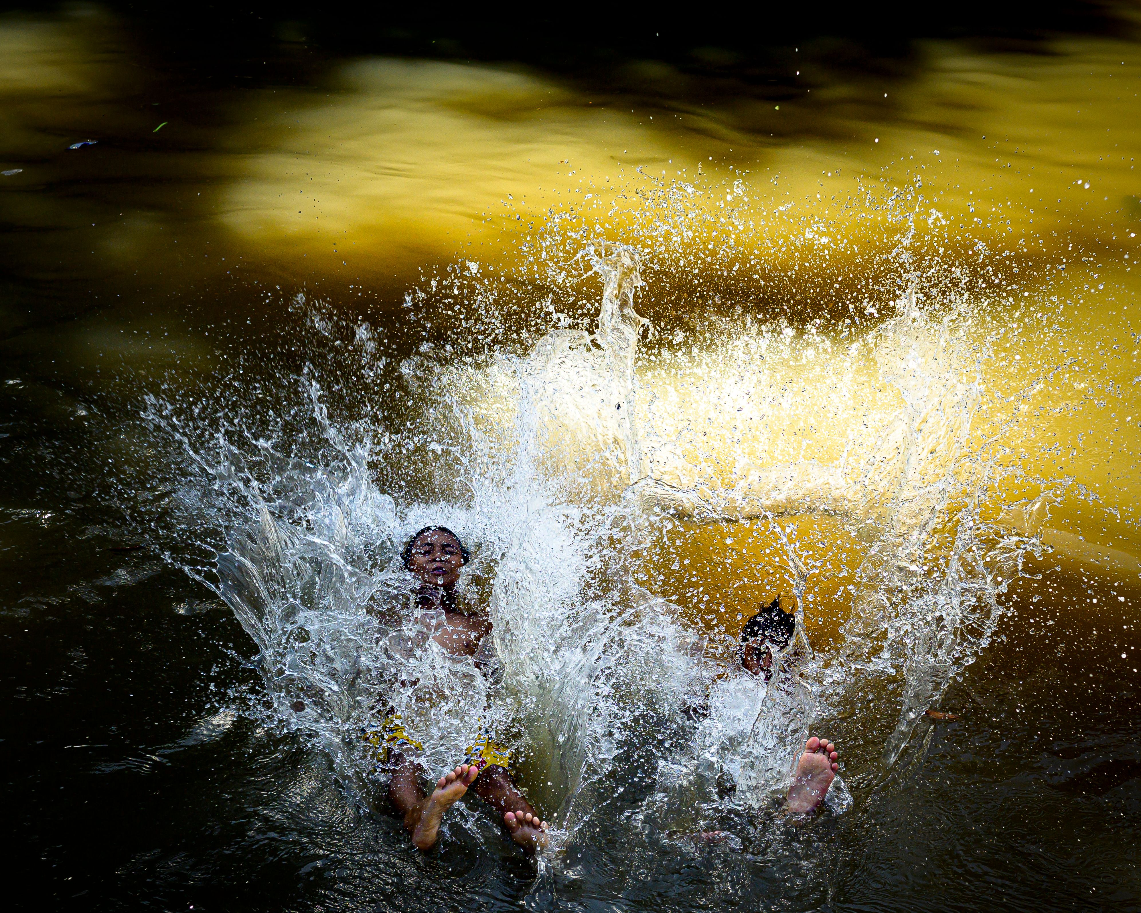 Wet Komen Photos, Download The BEST Free Wet Komen Stock Photos & HD Images