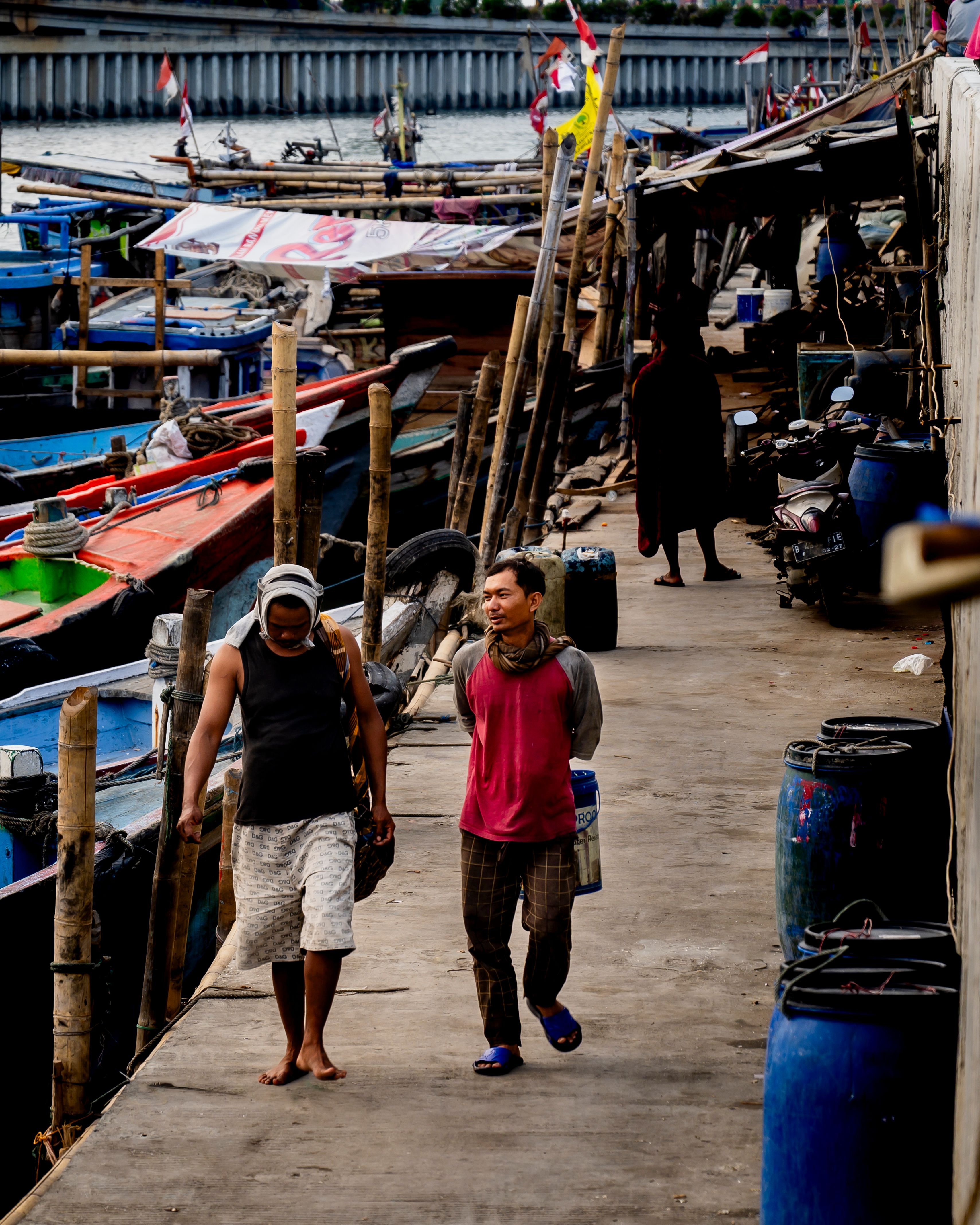 Asian Port Commodities Prices Photos, Download The BEST Free Asian Port ...