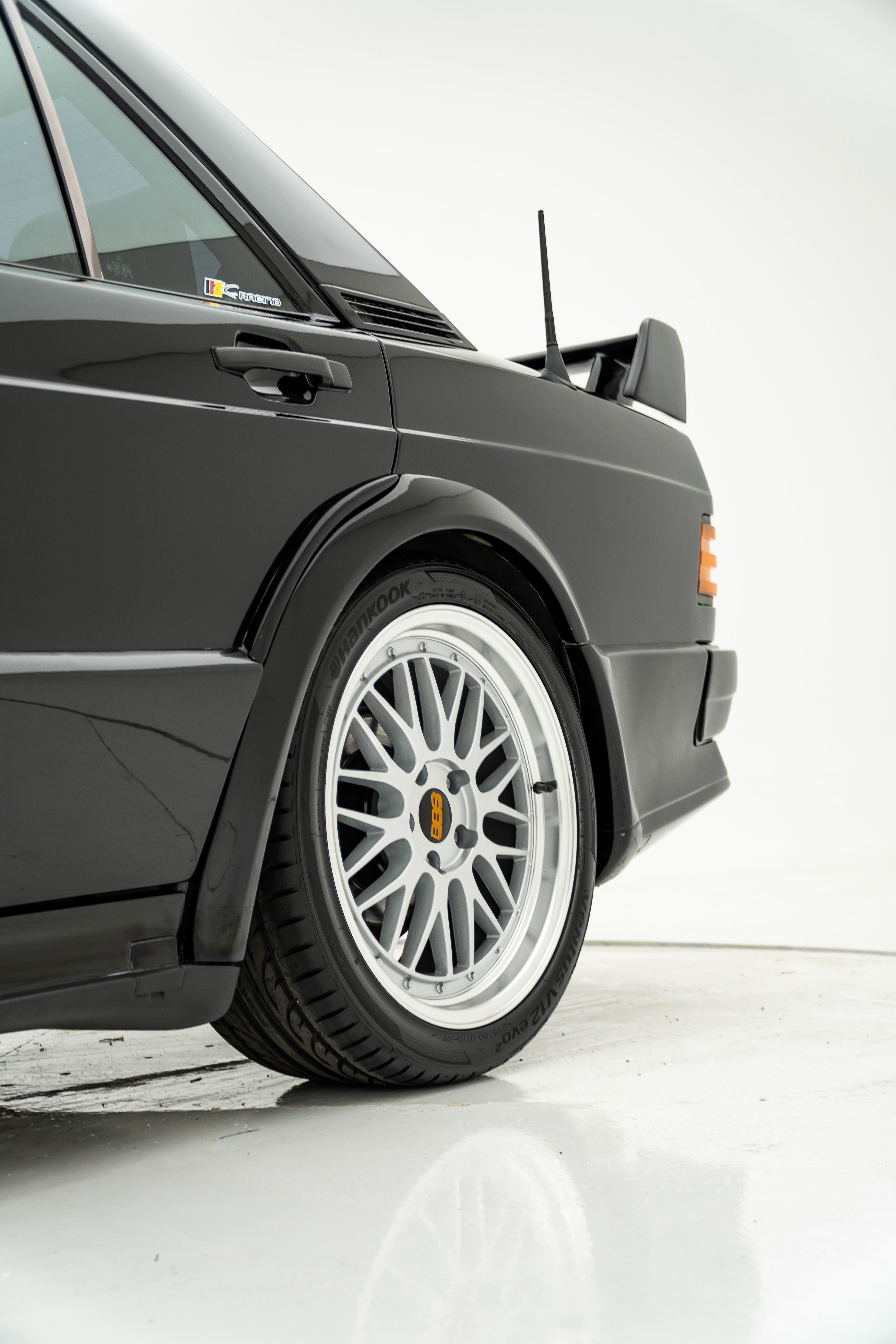 Close-up of Classic Mercedes Benz Wheel · Free Stock Photo