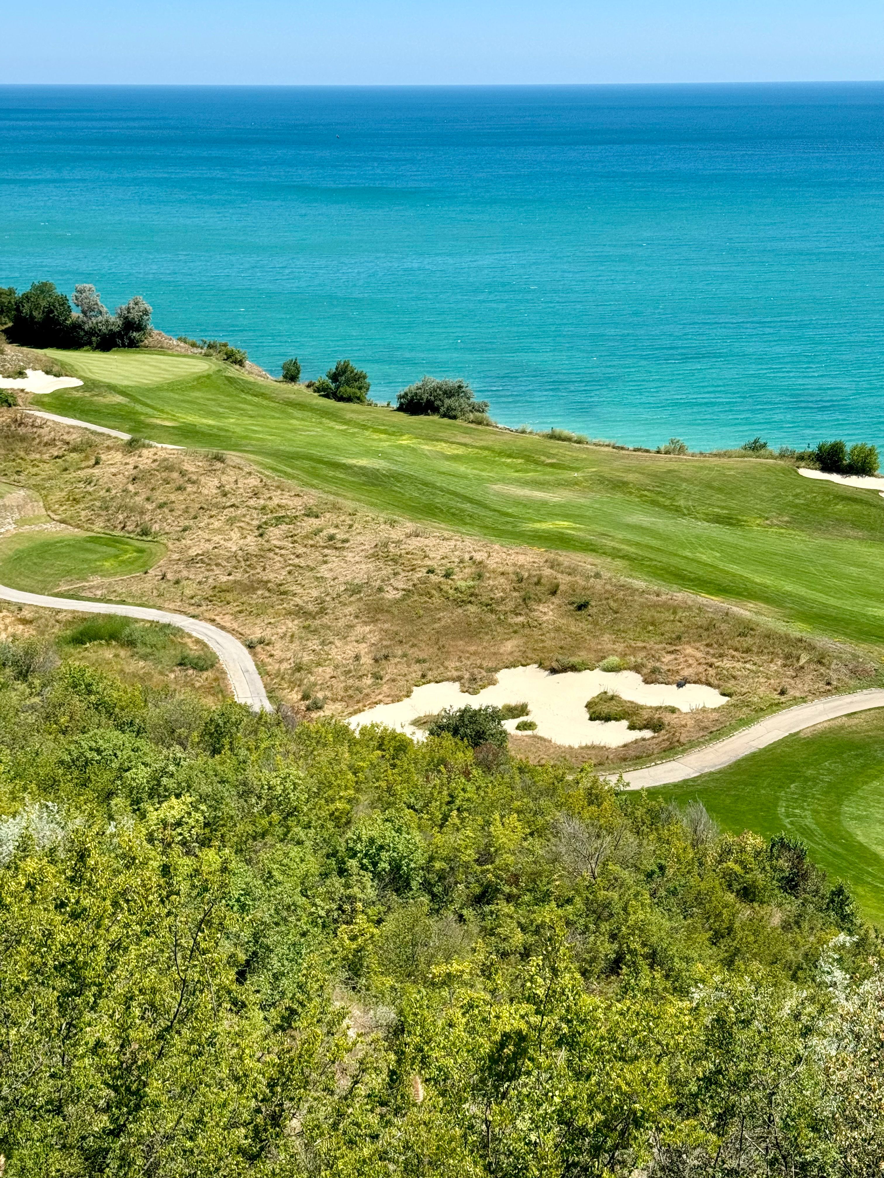 Photo of a Golf Course · Free Stock Photo