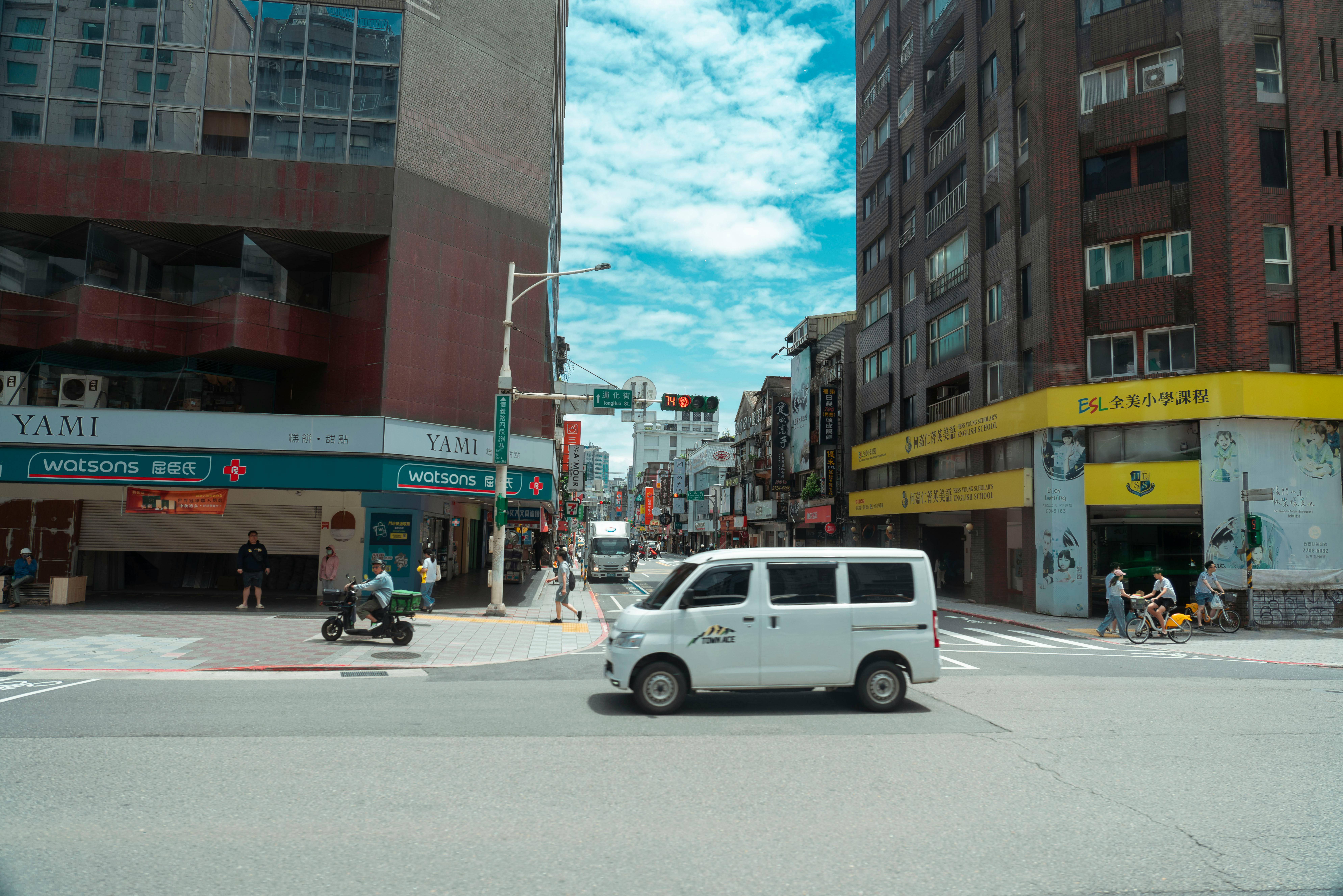 Emma+Watson+Areolas Photos, Download The BEST Free Emma+Watson+Areolas ...