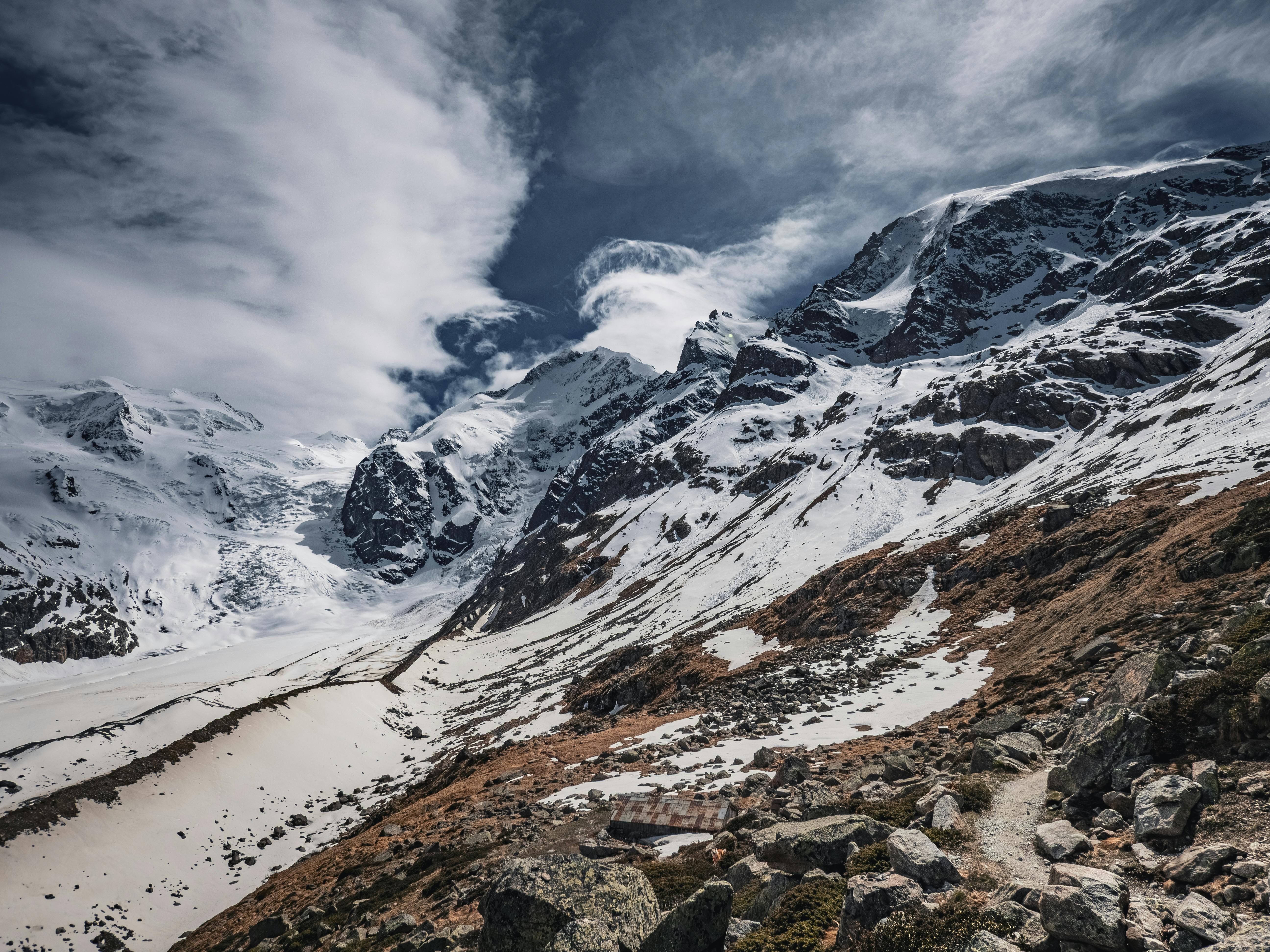 Dramatic Snow-Capped Swiss Alps Landscape · Free Stock Photo