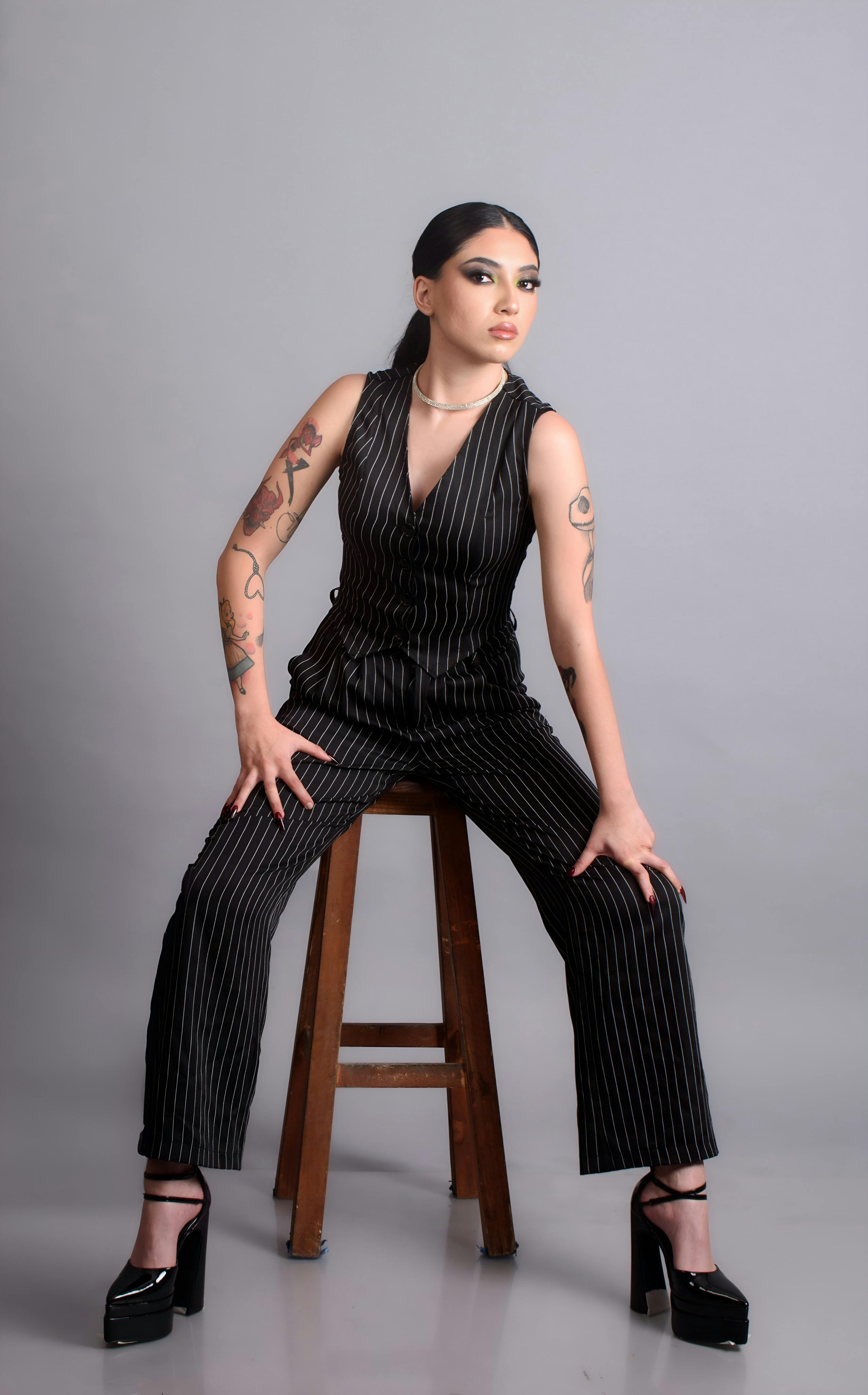 Modelling Set Photos, Download The BEST Free Modelling Set Stock Photos ...