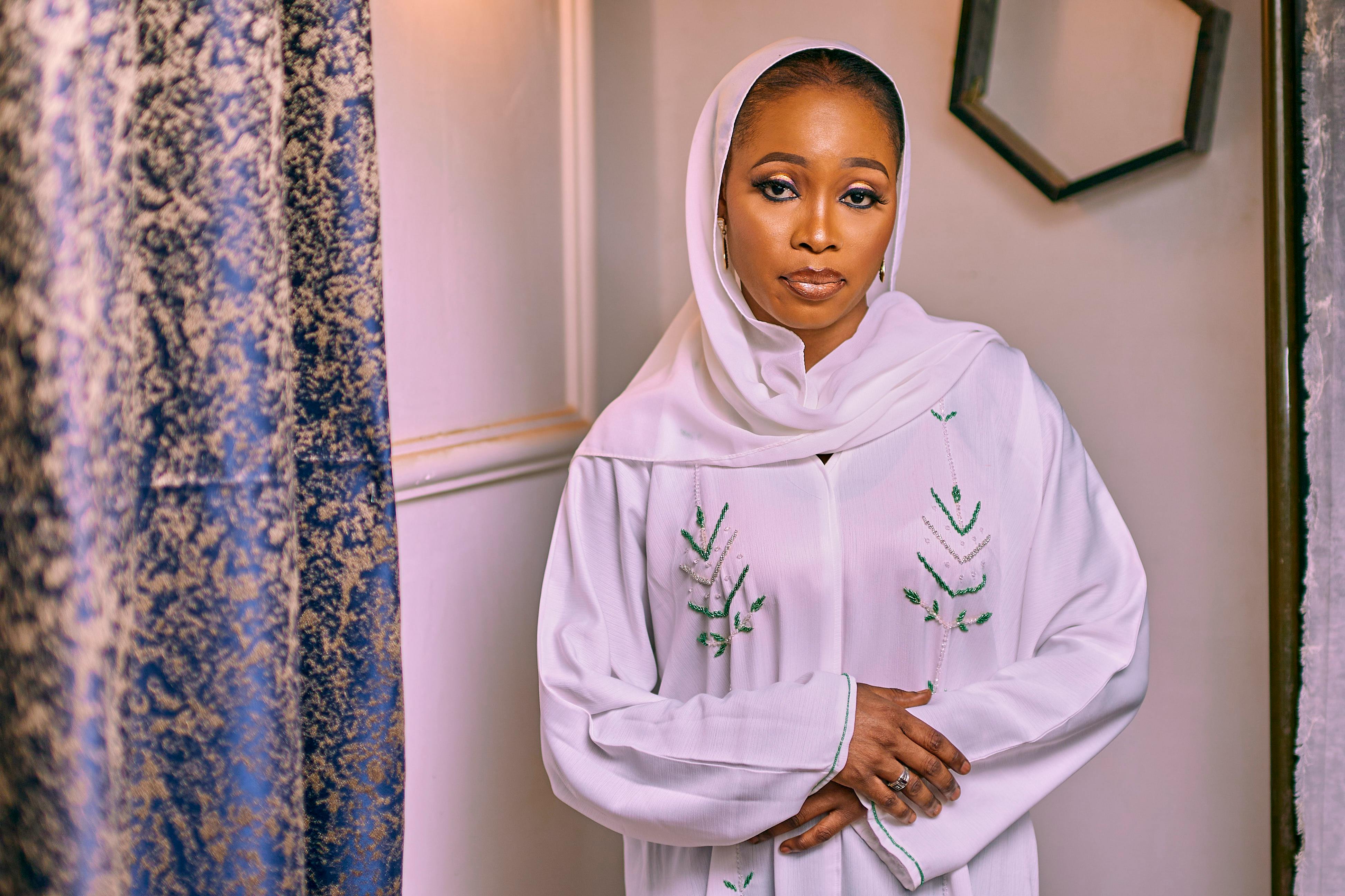 Hijab+Feet+Soles Photos, Download The BEST Free Hijab+Feet+Soles Stock ...