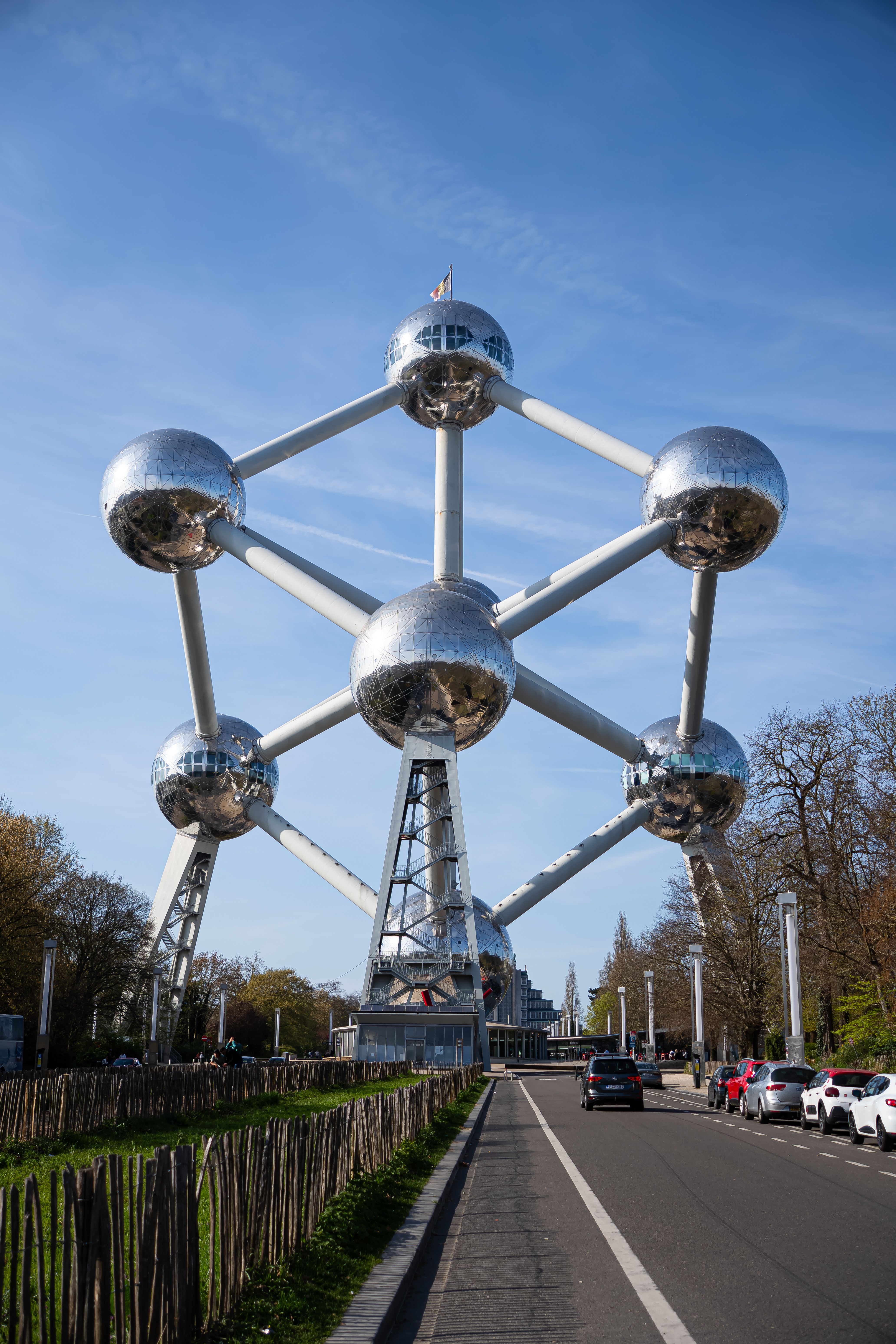 Iconic Atomium Structure in Brussels during Daytime · Free Stock Photo