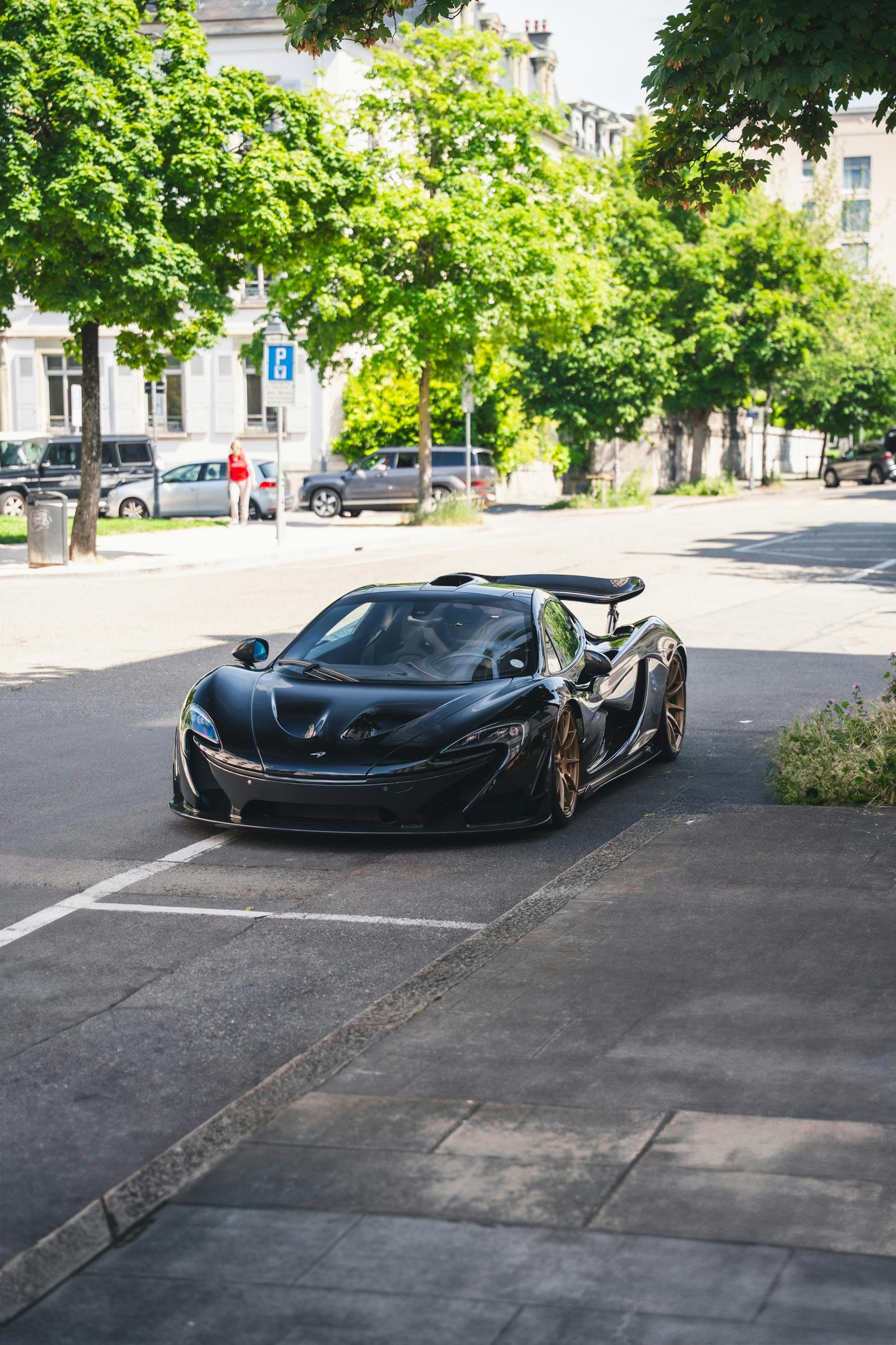 Fast Car Photos, Download The BEST Free Fast Car Stock Photos & HD Images