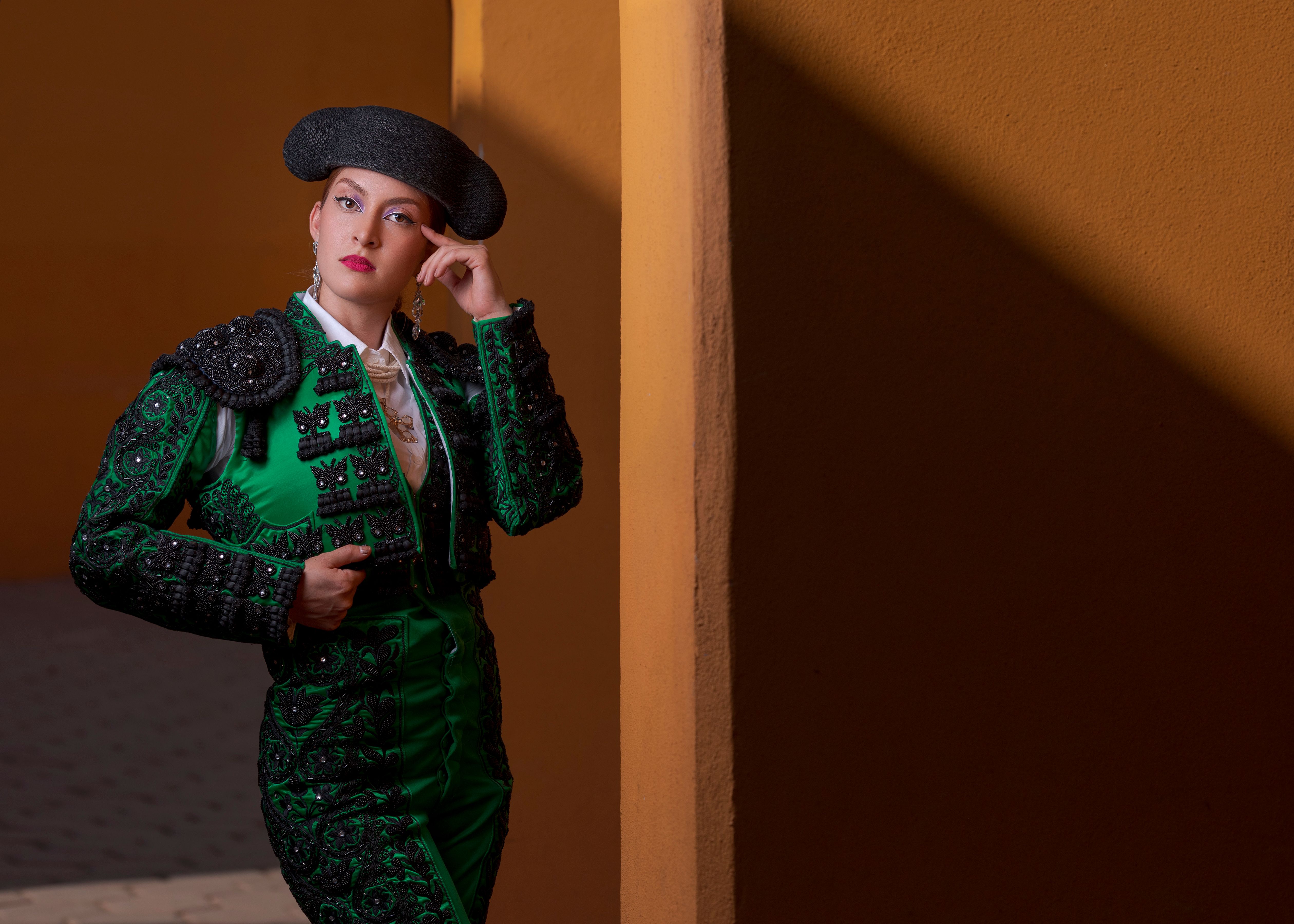 Pose De Torero Photos, Download The BEST Free Pose De Torero Stock ...