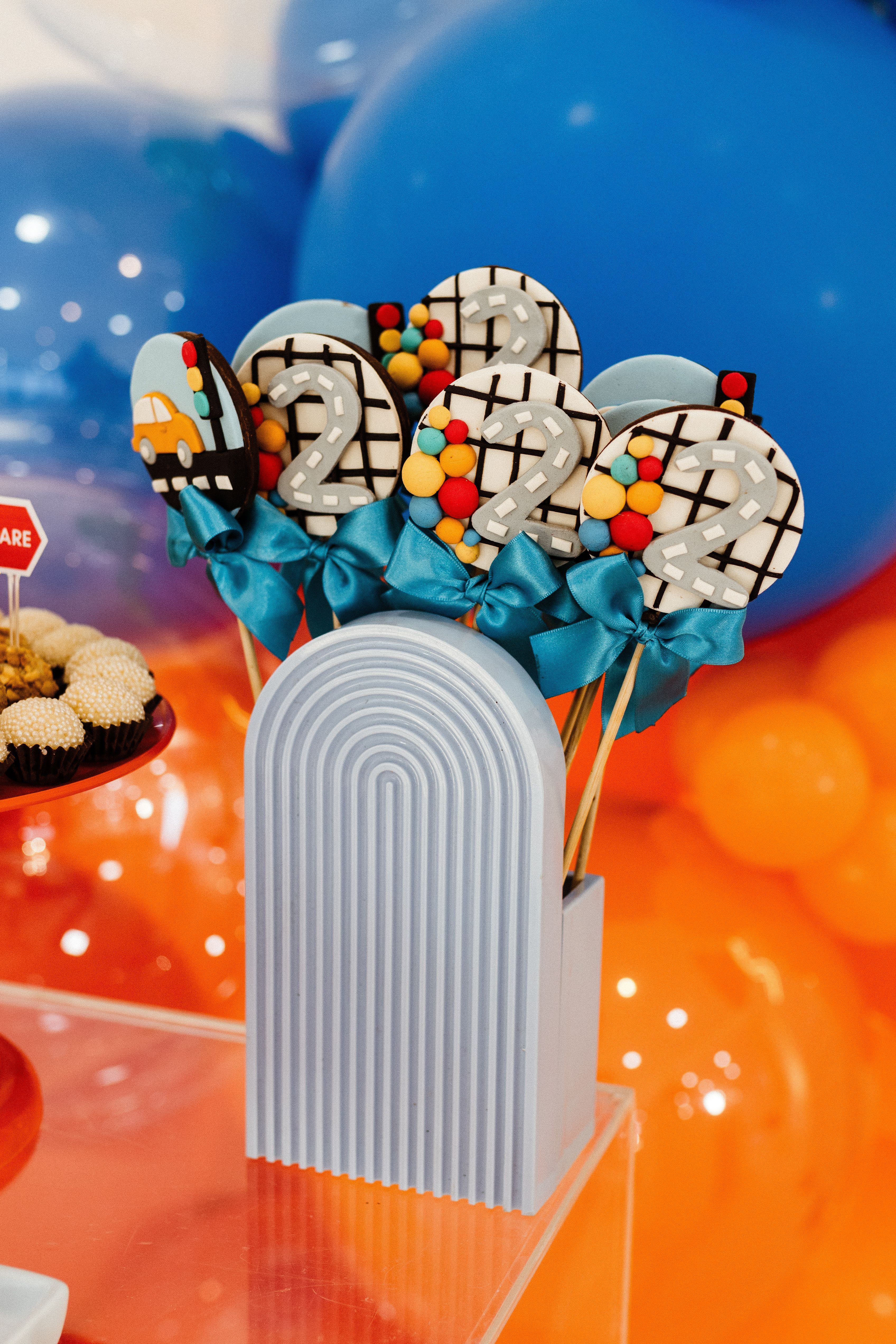 Colorful Birthday Party Candy Display · Free Stock Photo