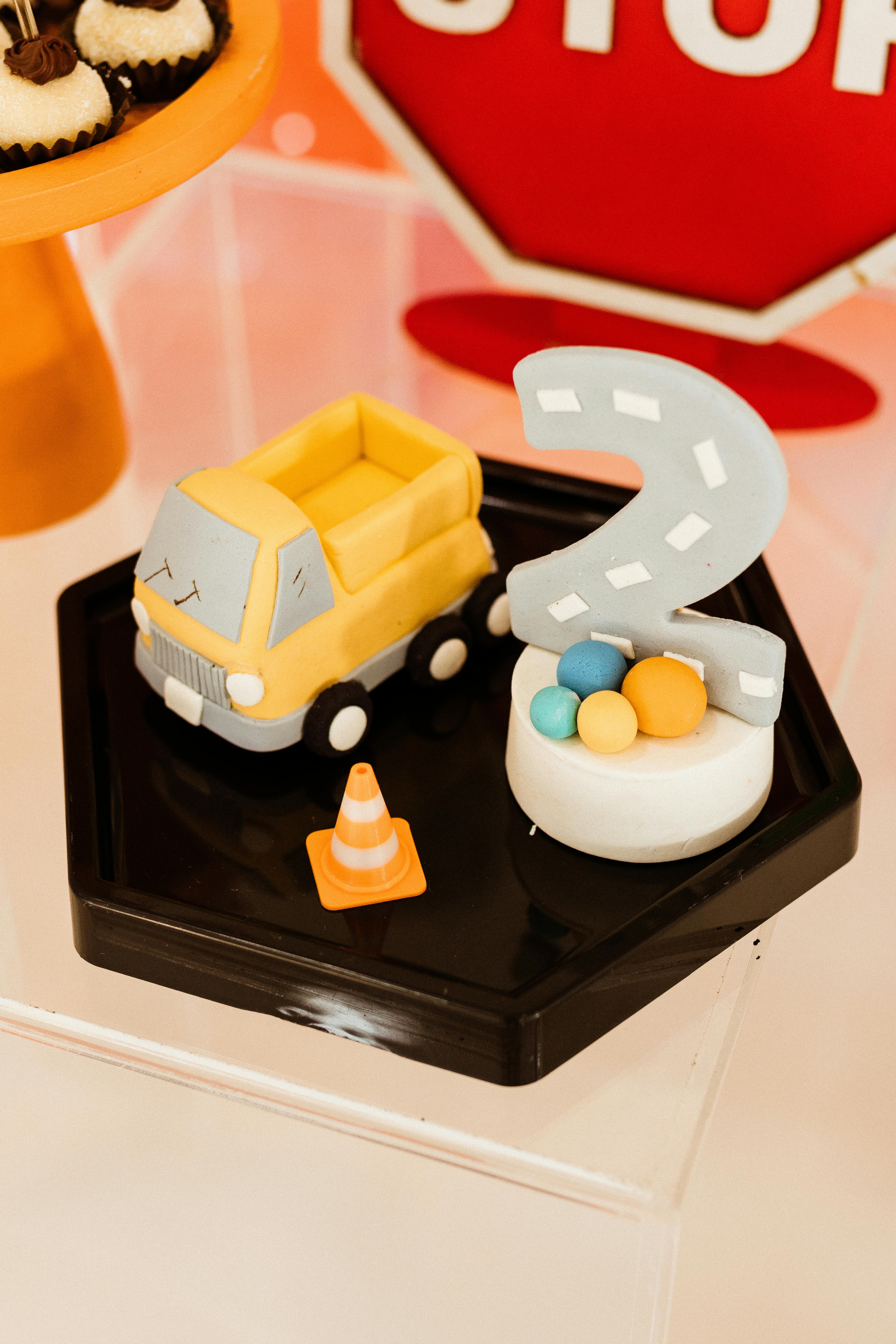 Tiv 2 Photos, Download The BEST Free Tiv 2 Stock Photos & HD Images