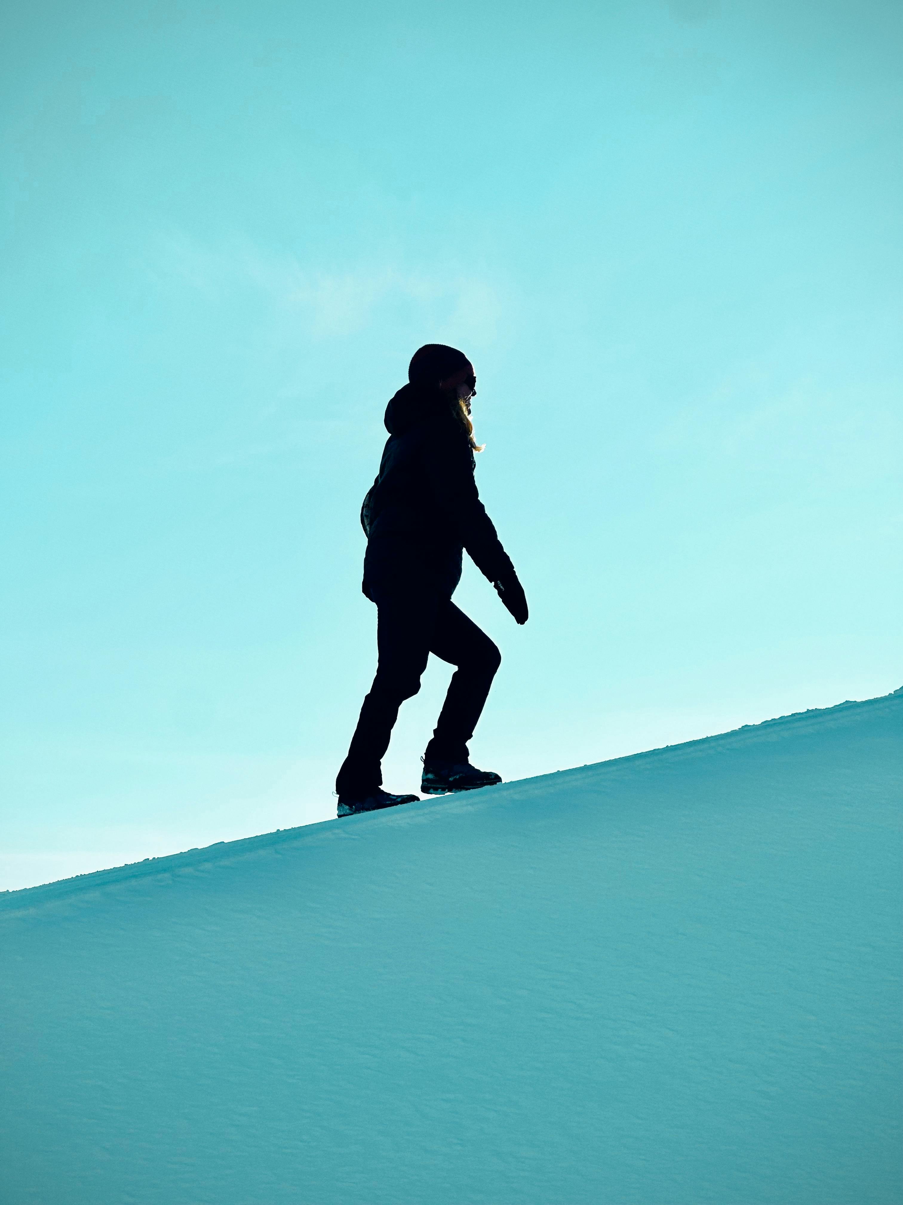 Snow Hiking Photos, Download The BEST Free Snow Hiking Stock Photos ...