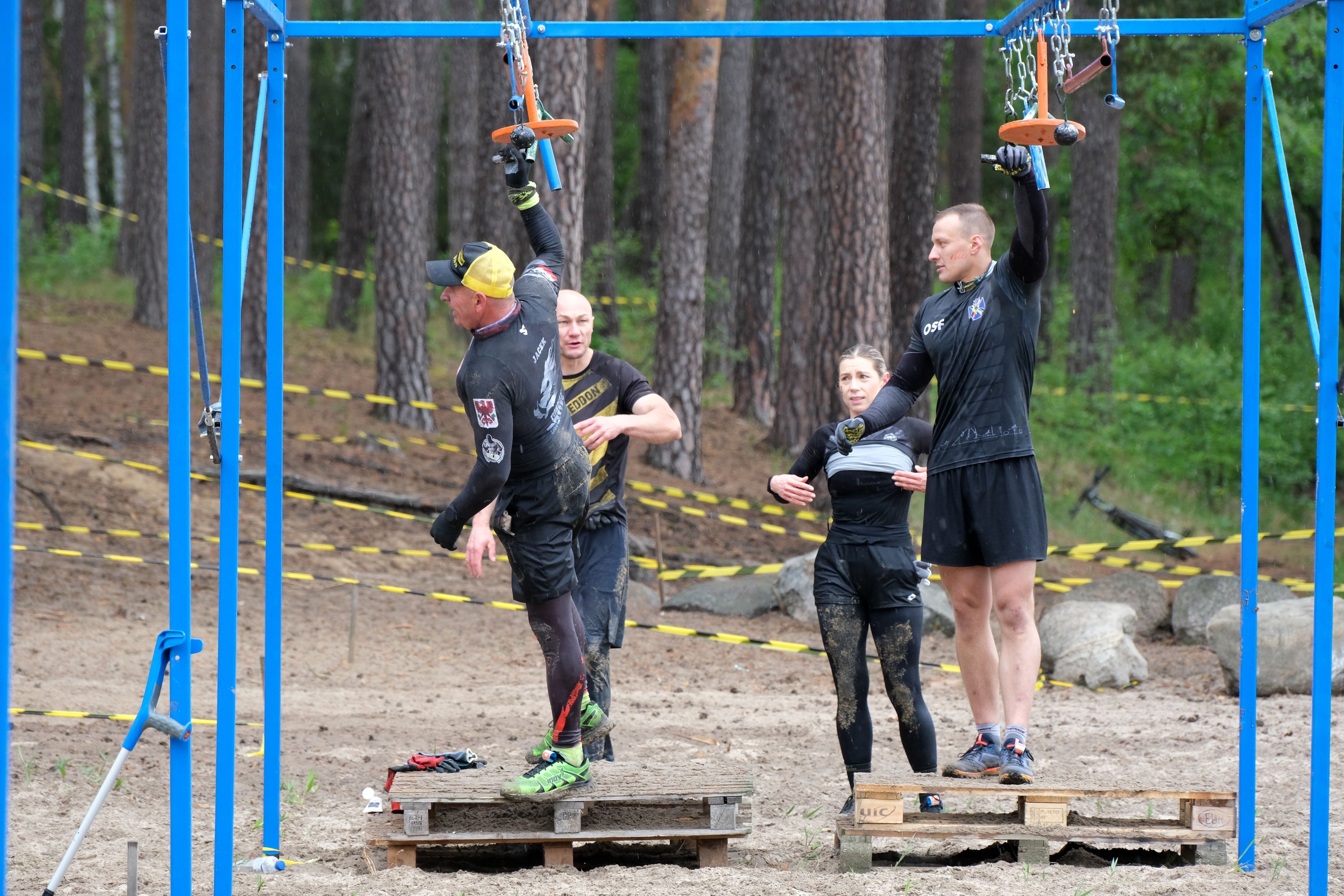 Outdoor Obstacle Course Challenge Participants · Free Stock Photo