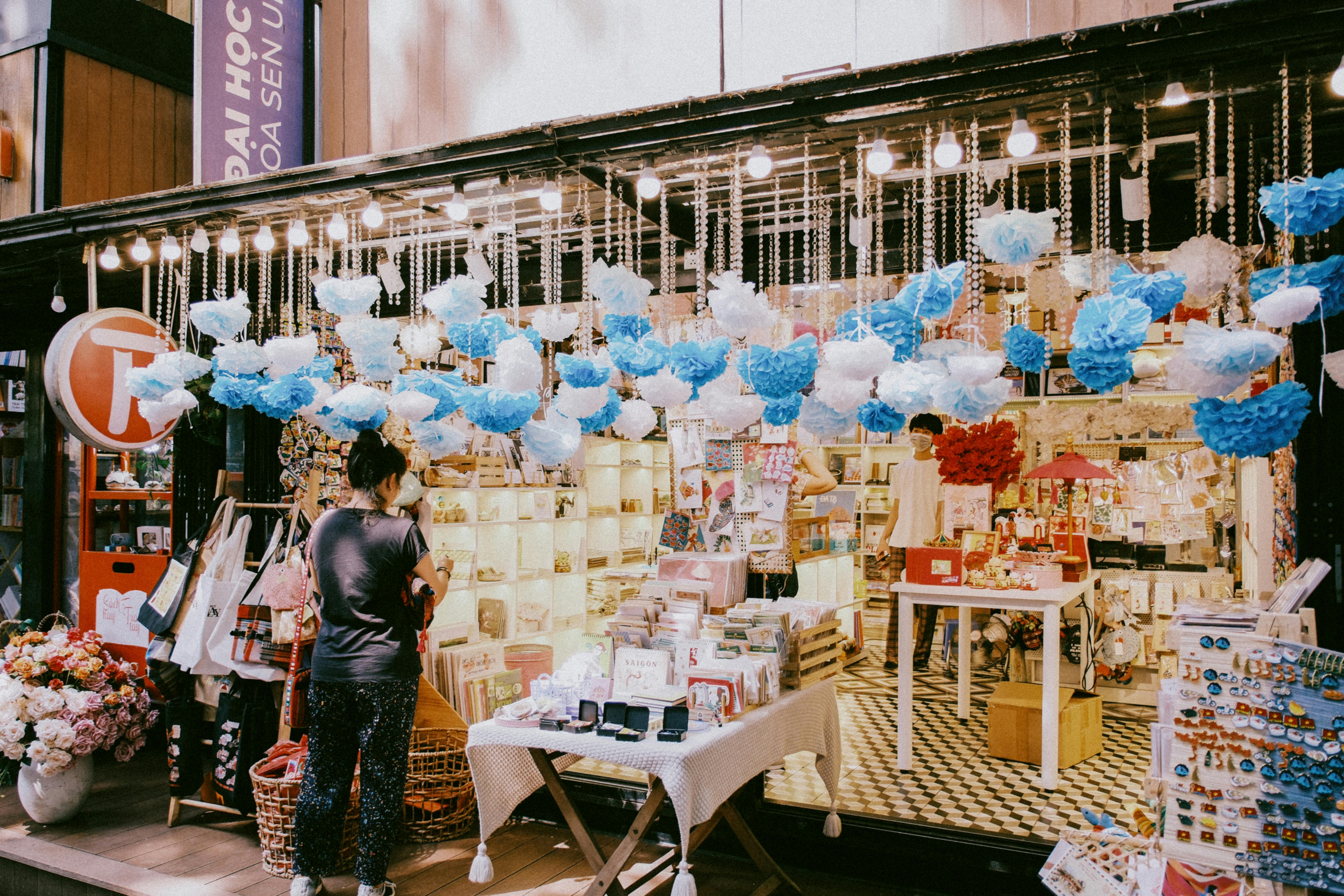 Charming Gift Shop in Saigon Street Market · Free Stock Photo