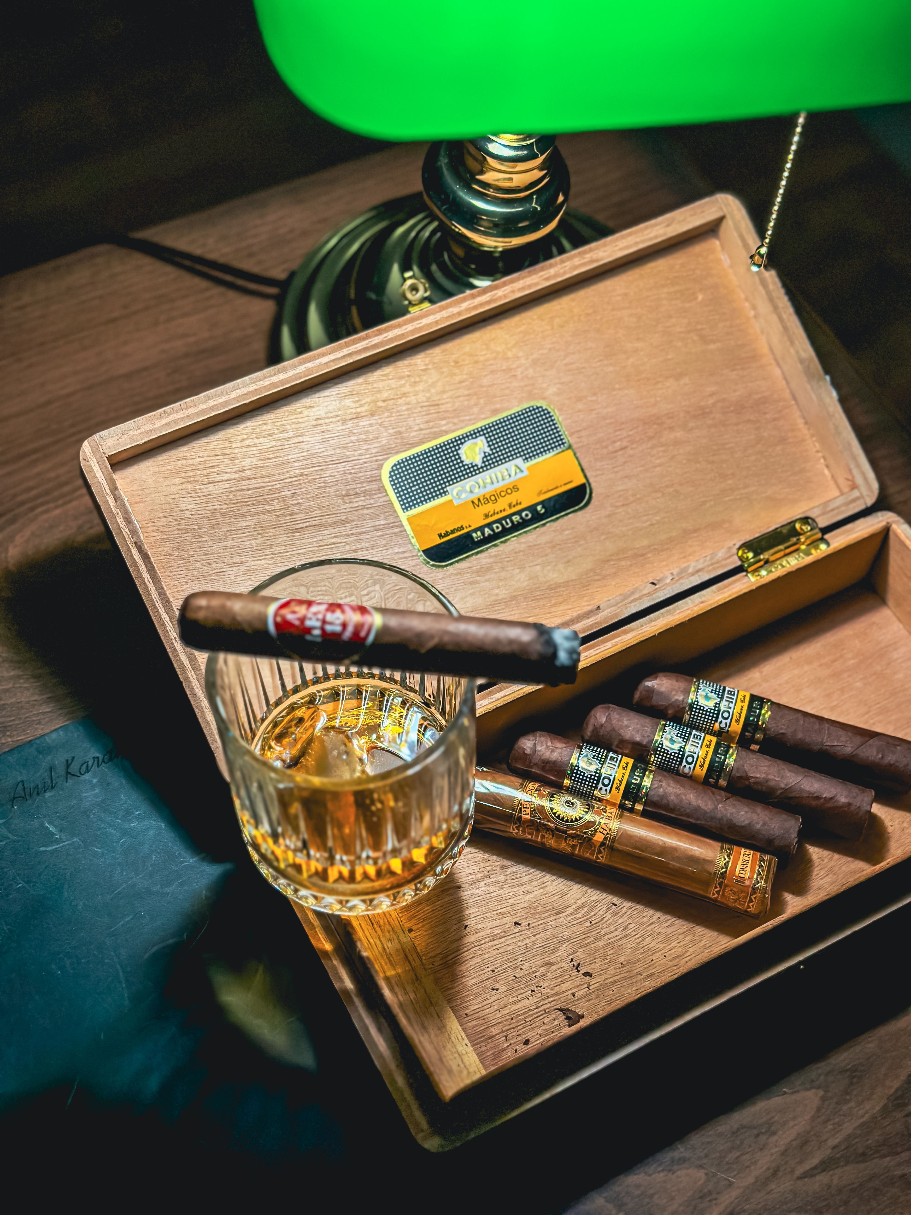Cigar Photos, Download The BEST Free Cigar Stock Photos & HD Images