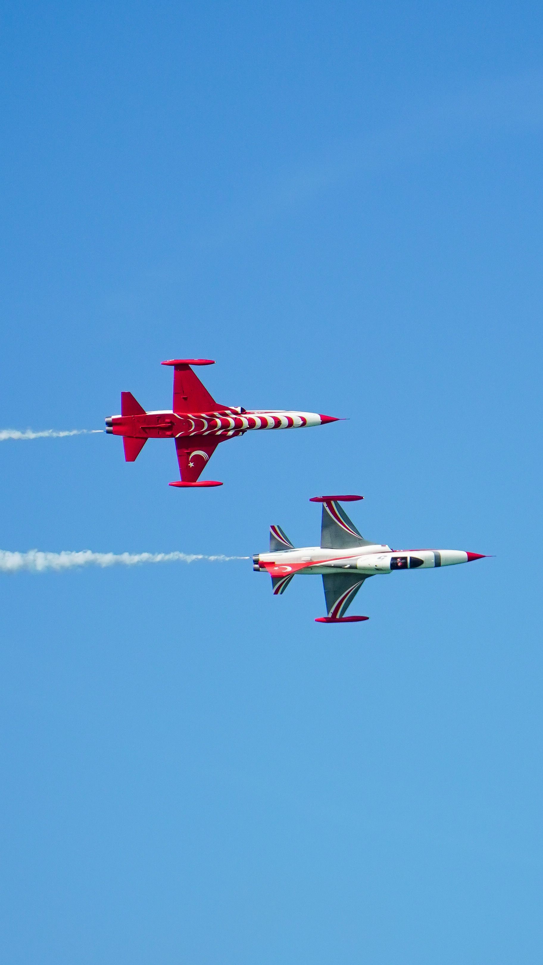 Red Airplane Photos, Download The BEST Free Red Airplane Stock Photos ...