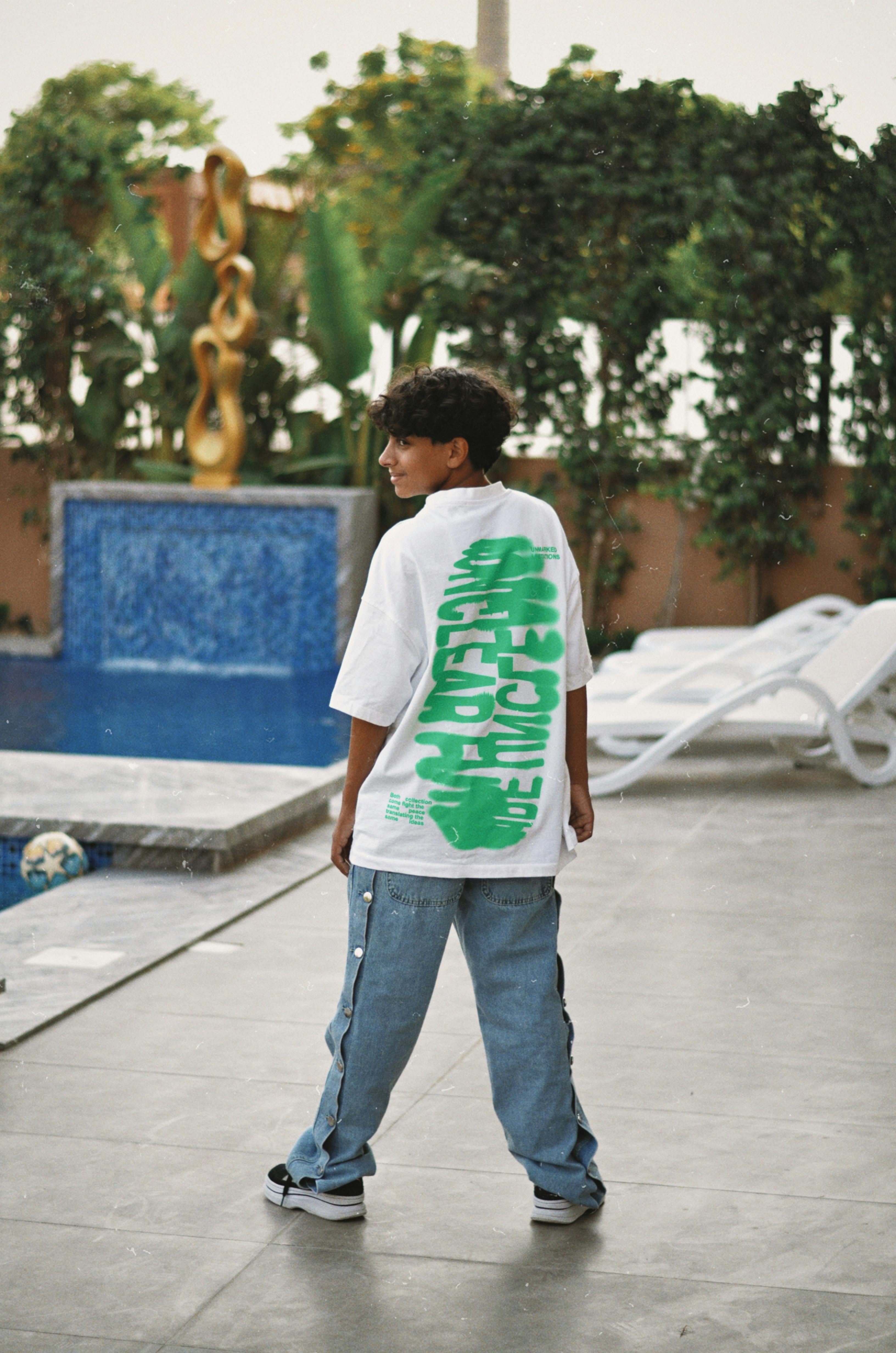 Brd+Teen+Gal Photos, Download The BEST Free Brd+Teen+Gal Stock Photos ...