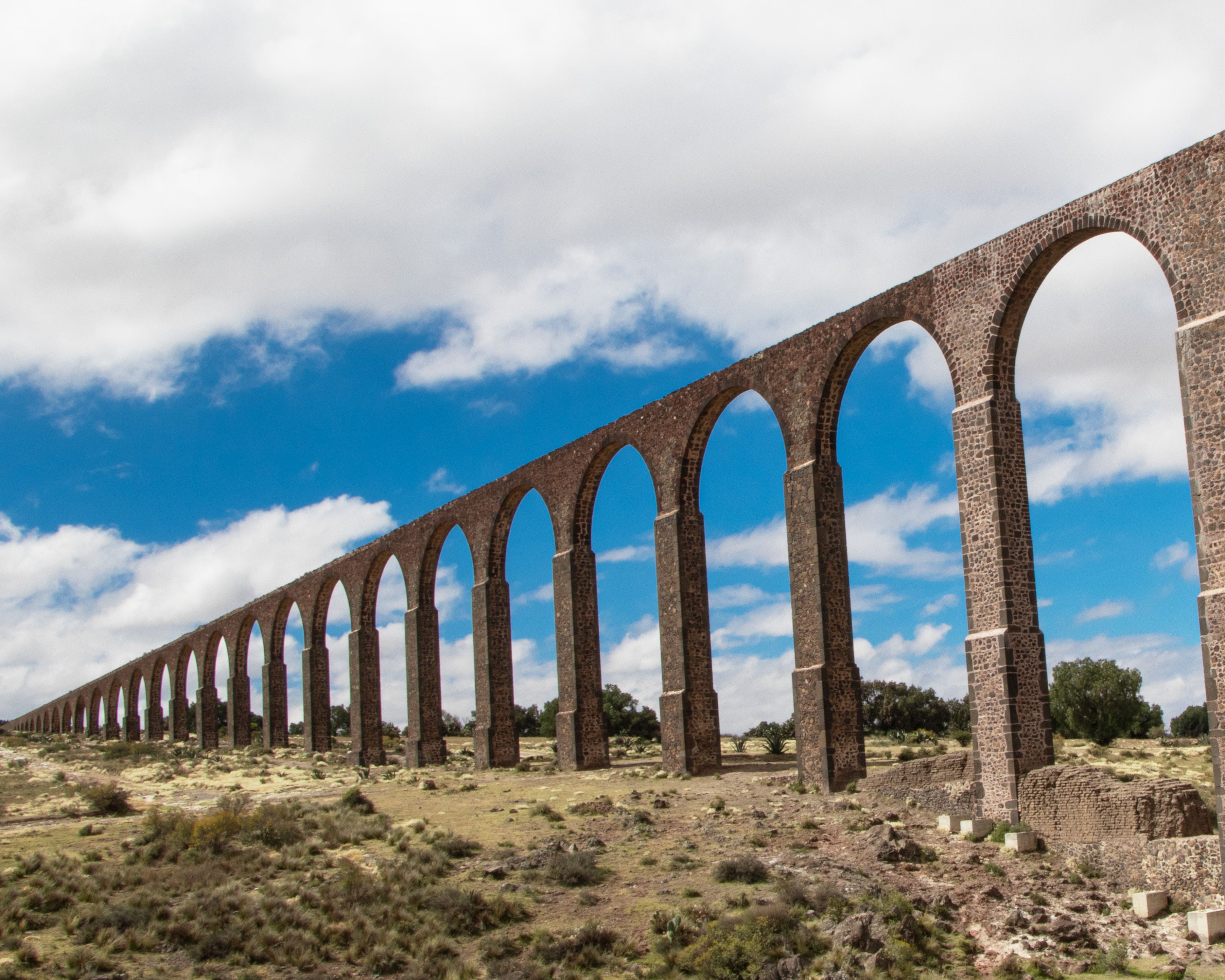Historic Aqueduct Arches in Hidalgo, Mexico · Free Stock Photo