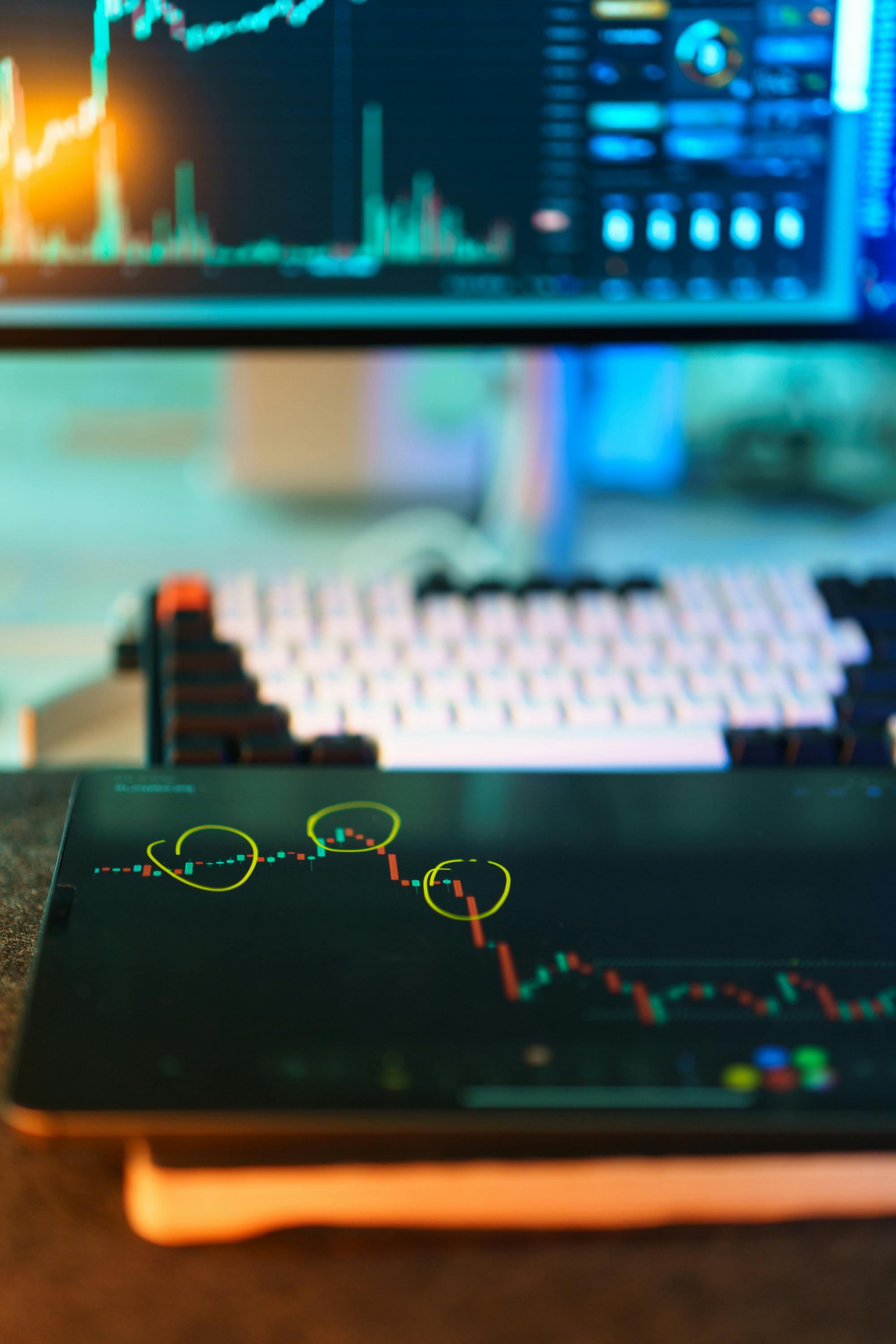 Detailed Cryptocurrency Market Analysis with Charts · Free Stock Photo