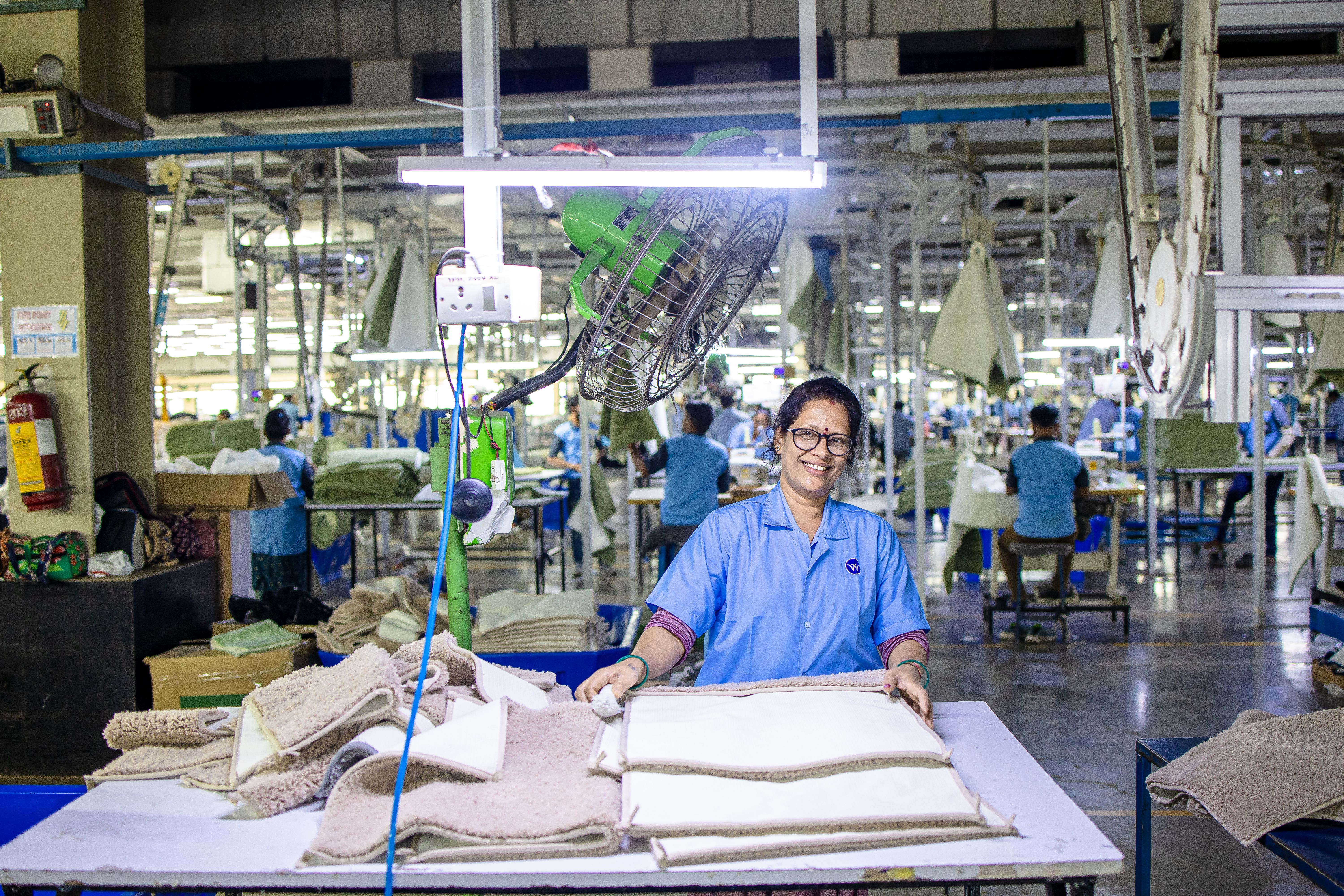 Textile Factory Scene Photos, Download The BEST Free Textile Factory ...